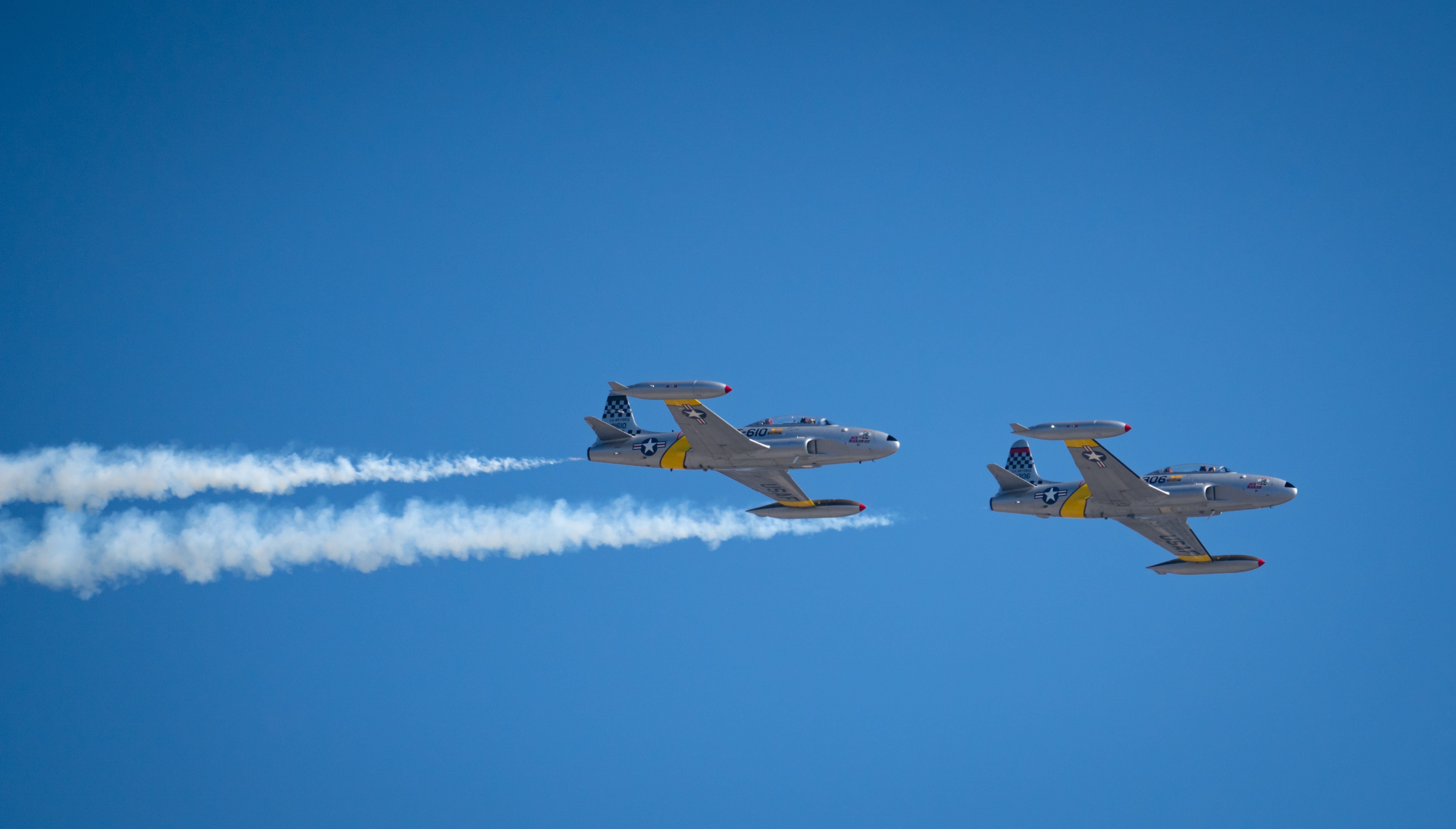 Historic T-33 Jets Perform at Huntington Beach Airshow · Free Stock Photo