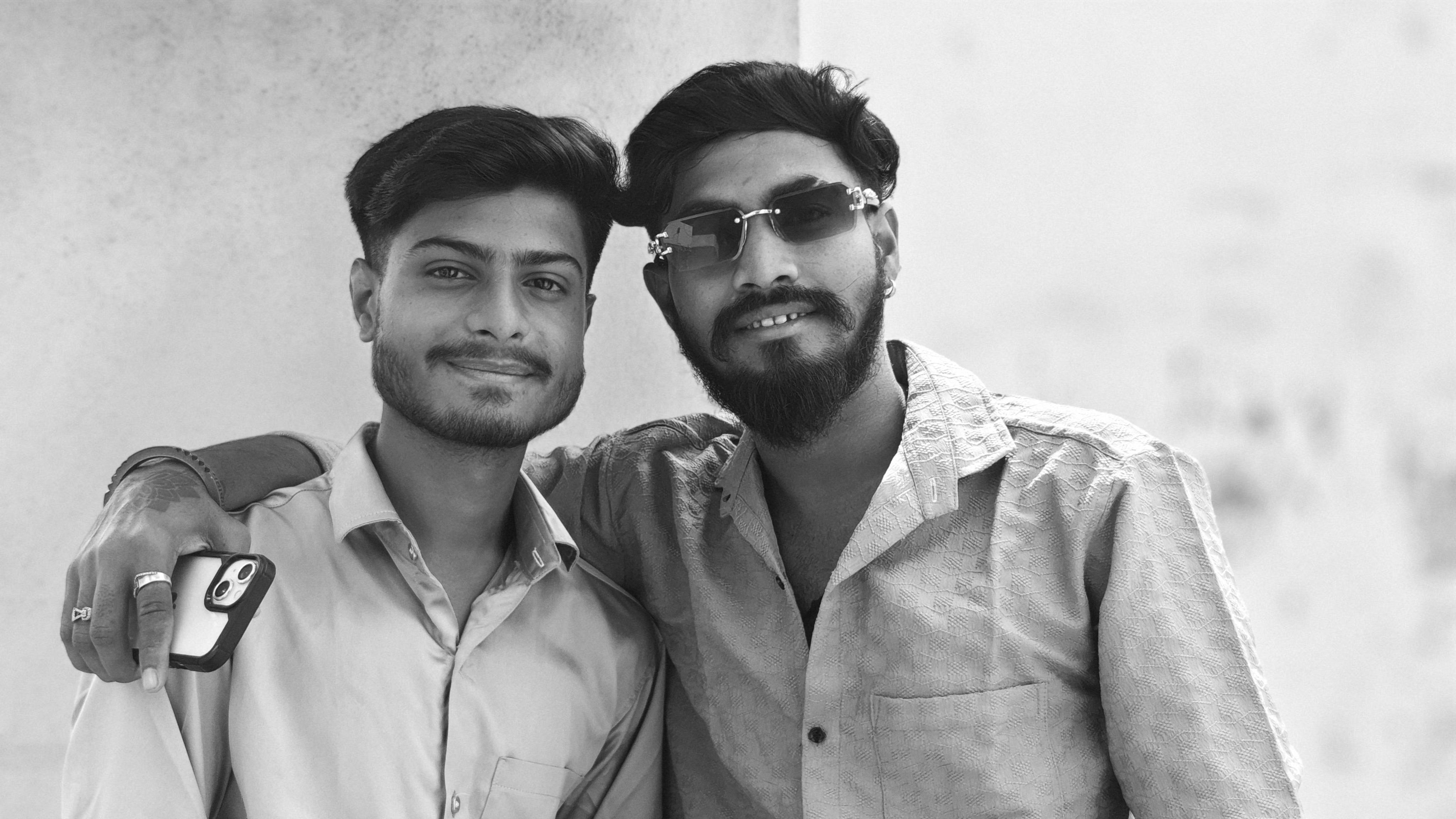 Duo Poses Photos, Download The BEST Free Duo Poses Stock Photos & HD Images