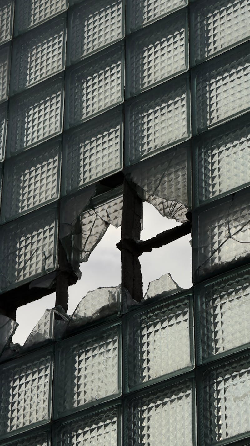 Shattered Glass Photos, Download The BEST Free Shattered Glass Stock ...