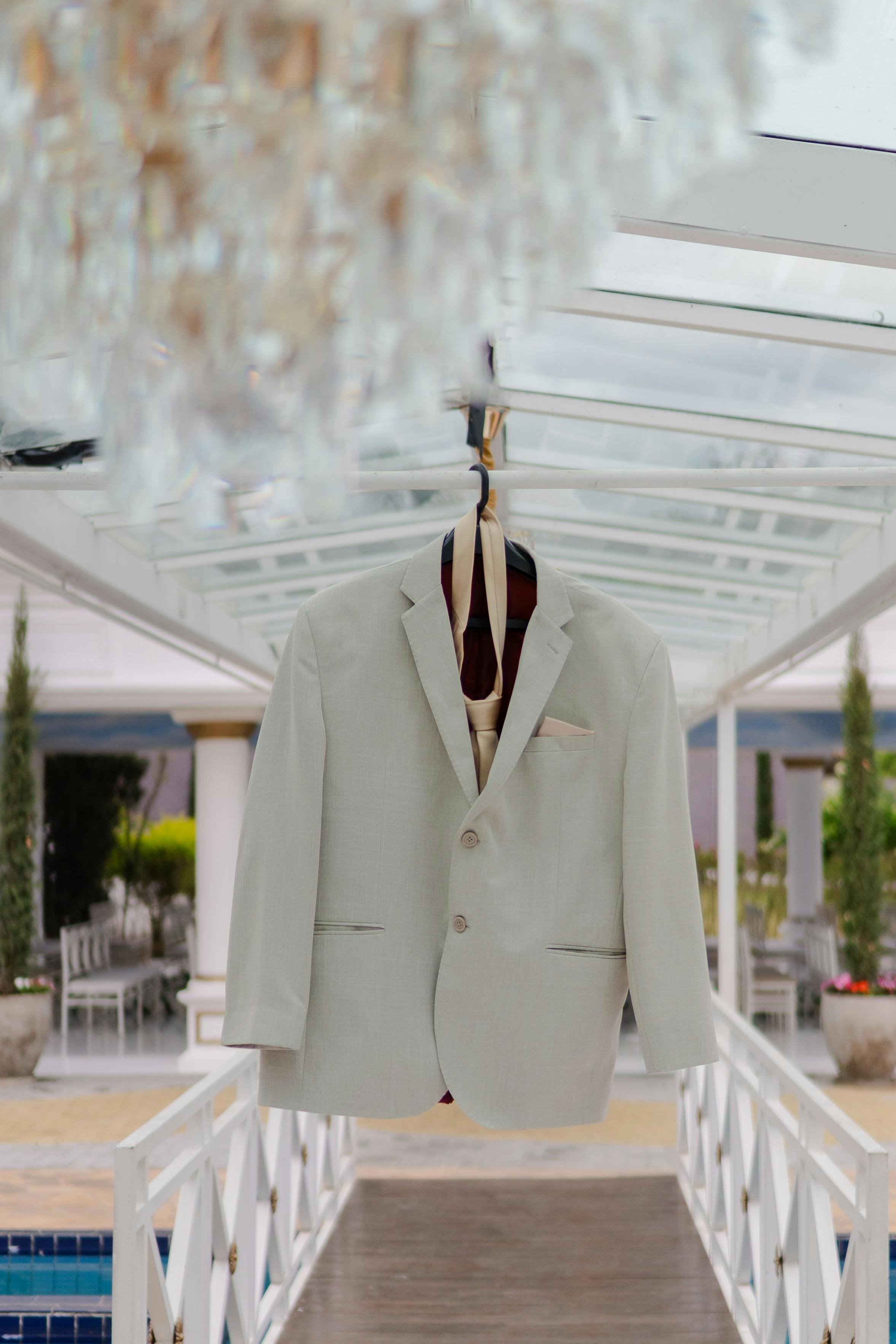 Melissa+Rauch+In+Swim+Suit Photos, Download The BEST Free Melissa+Rauch ...