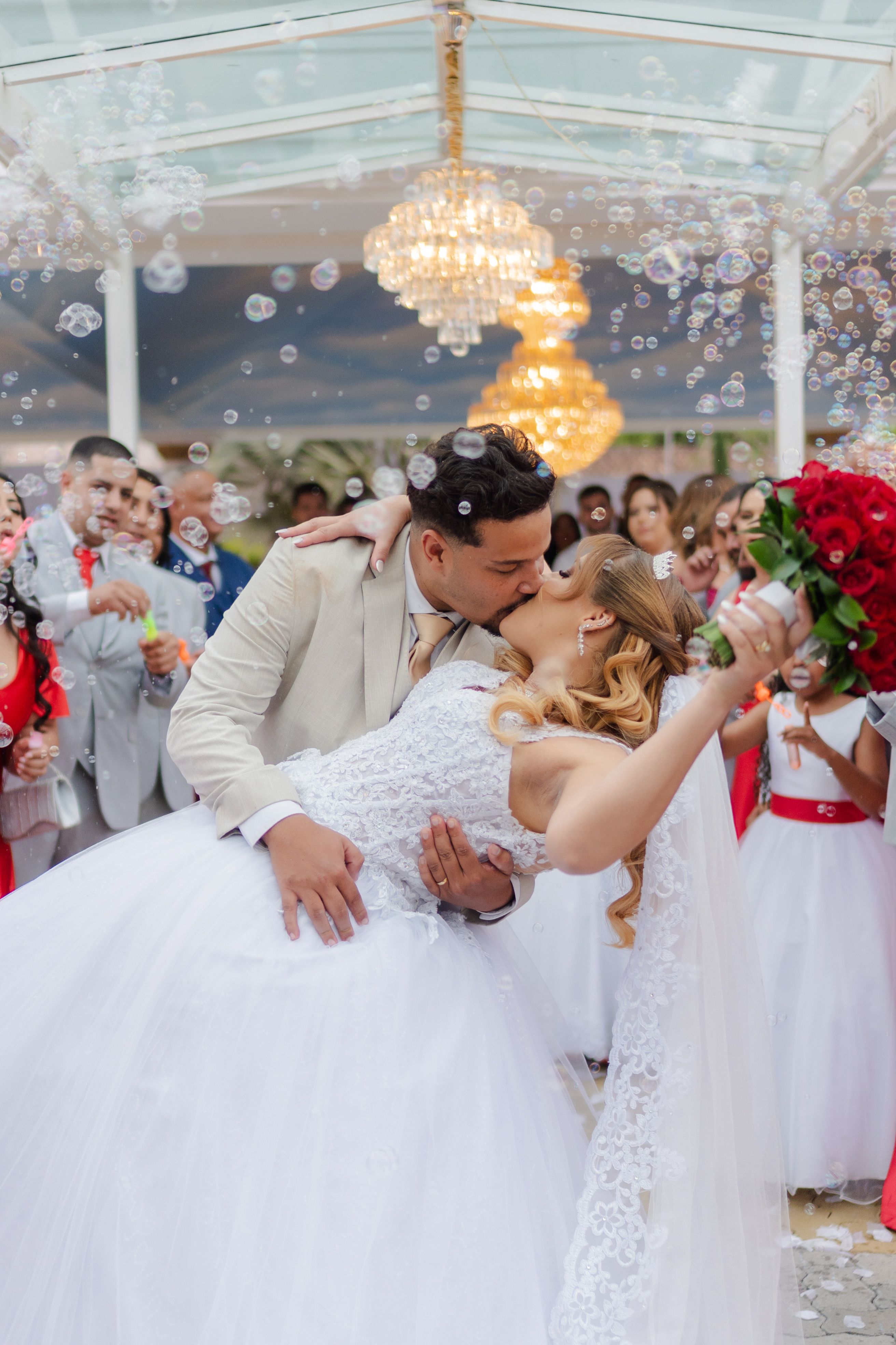Dublor Kiss Photos, Download The BEST Free Dublor Kiss Stock Photos ...