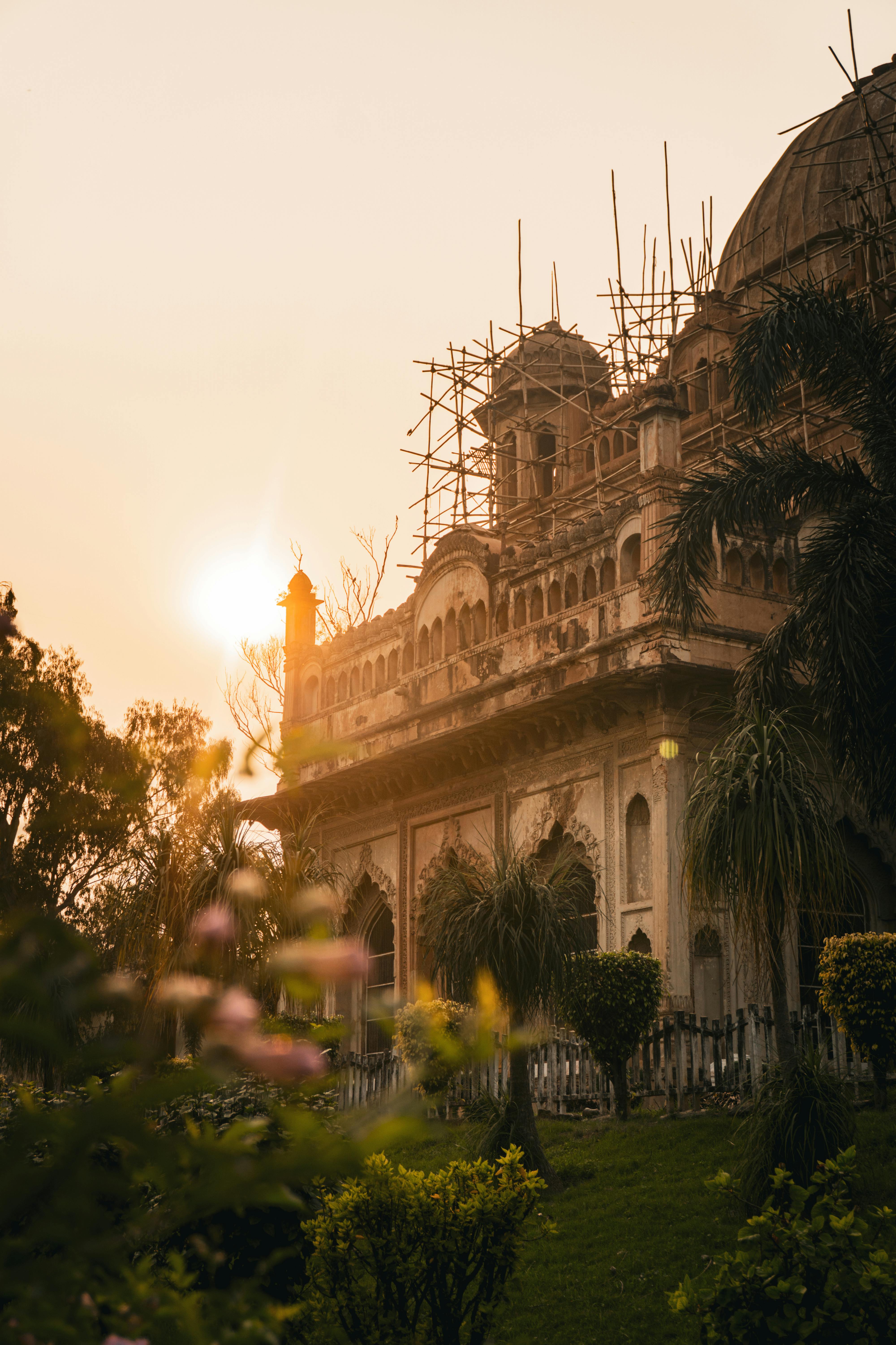 Majestic Historical Architecture in Lucknow · Free Stock Photo