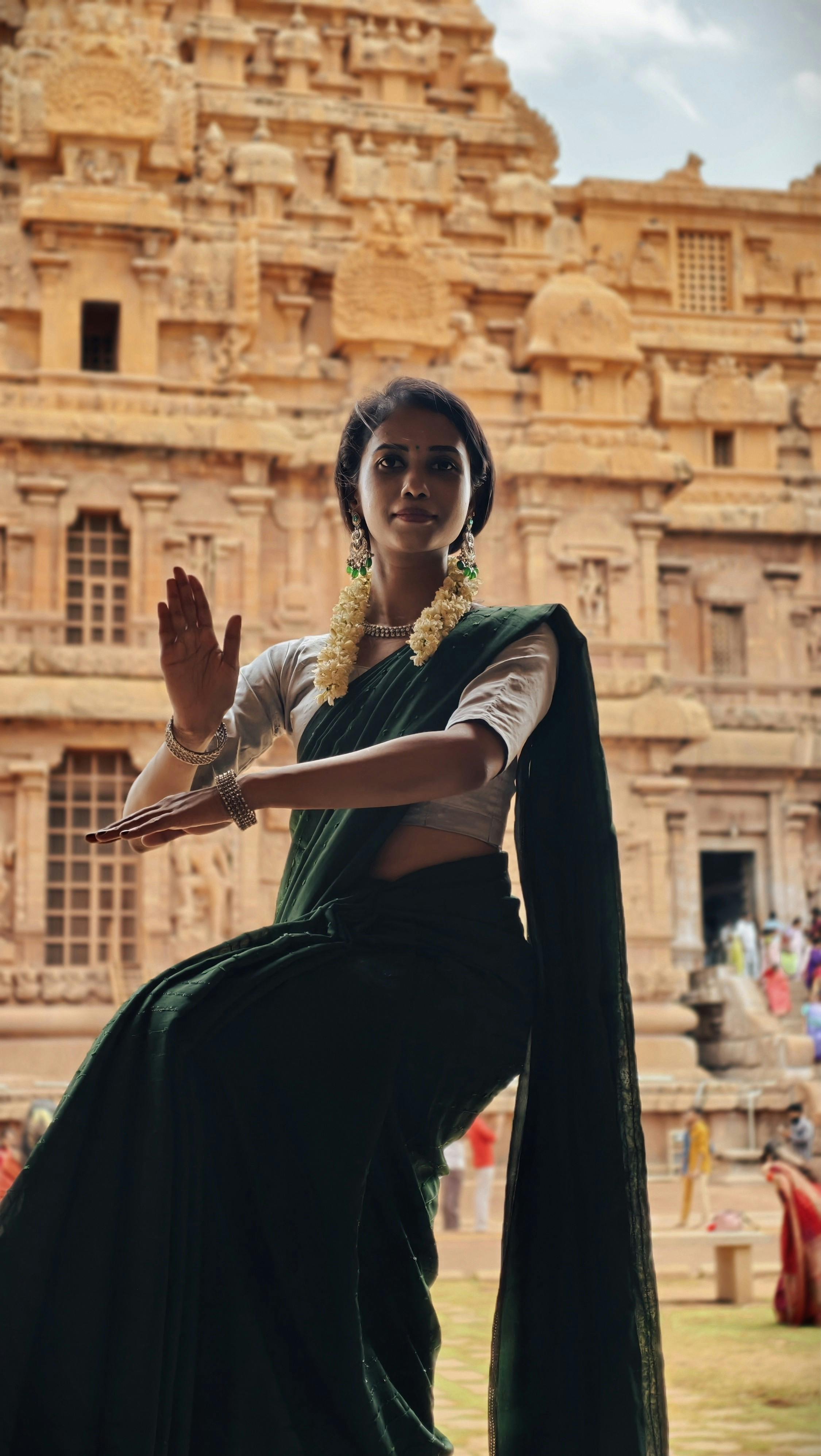 Indian Saree Model Photos, Download The BEST Free Indian Saree Model ...