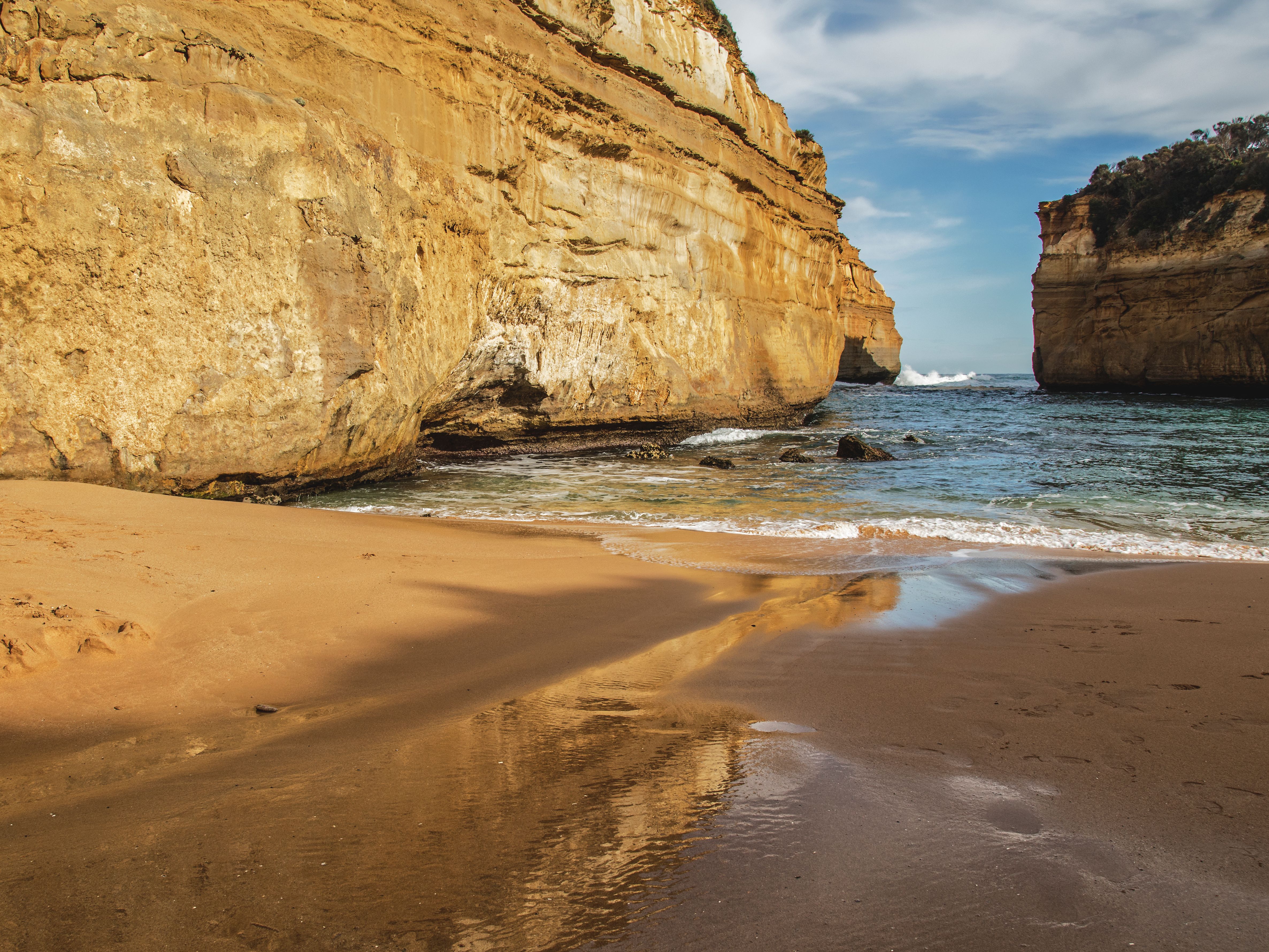 Scenic View of Australian Coastal Cliffs · Free Stock Photo