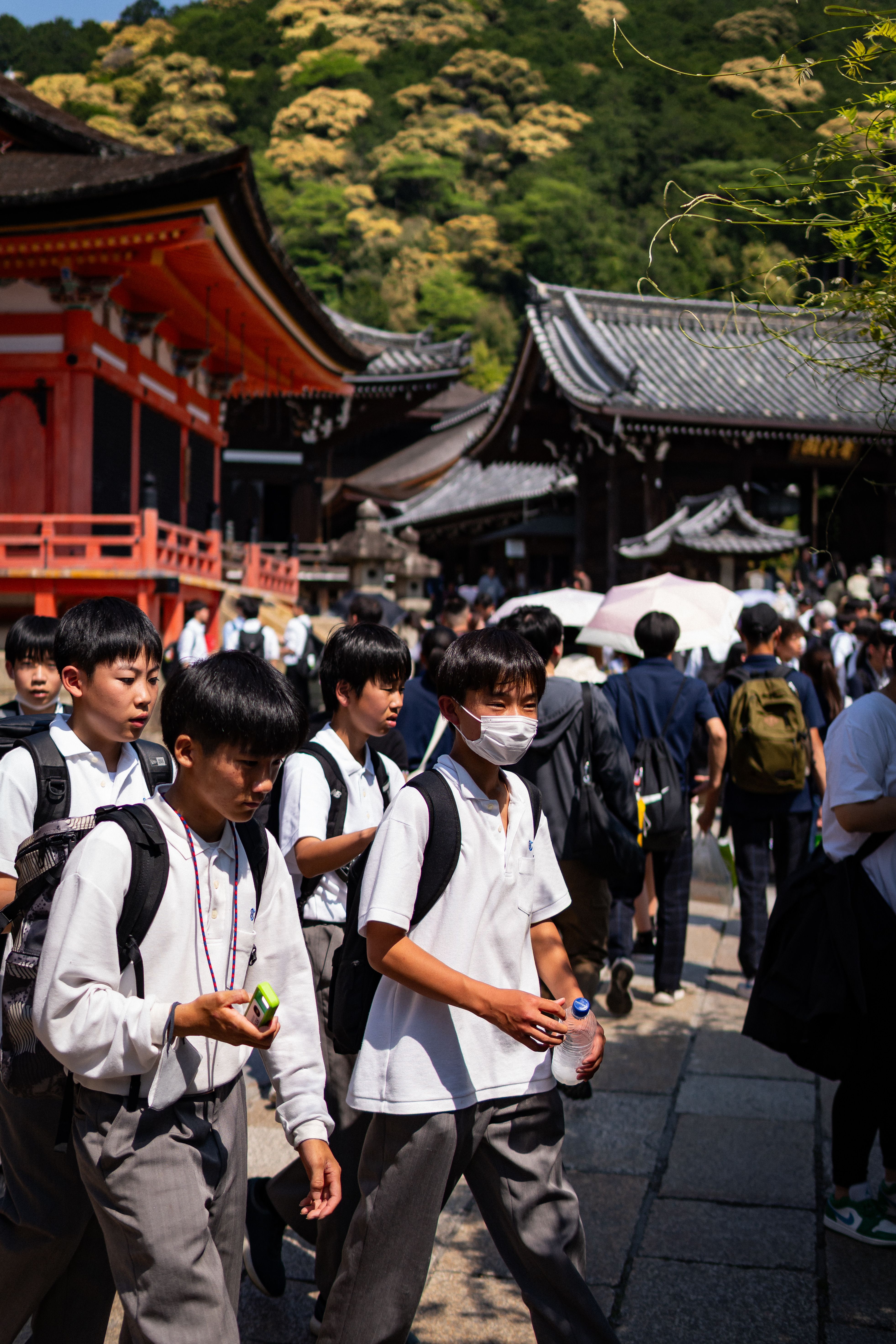 Students Visiting Historic Temple in Kyoto · Free Stock Photo