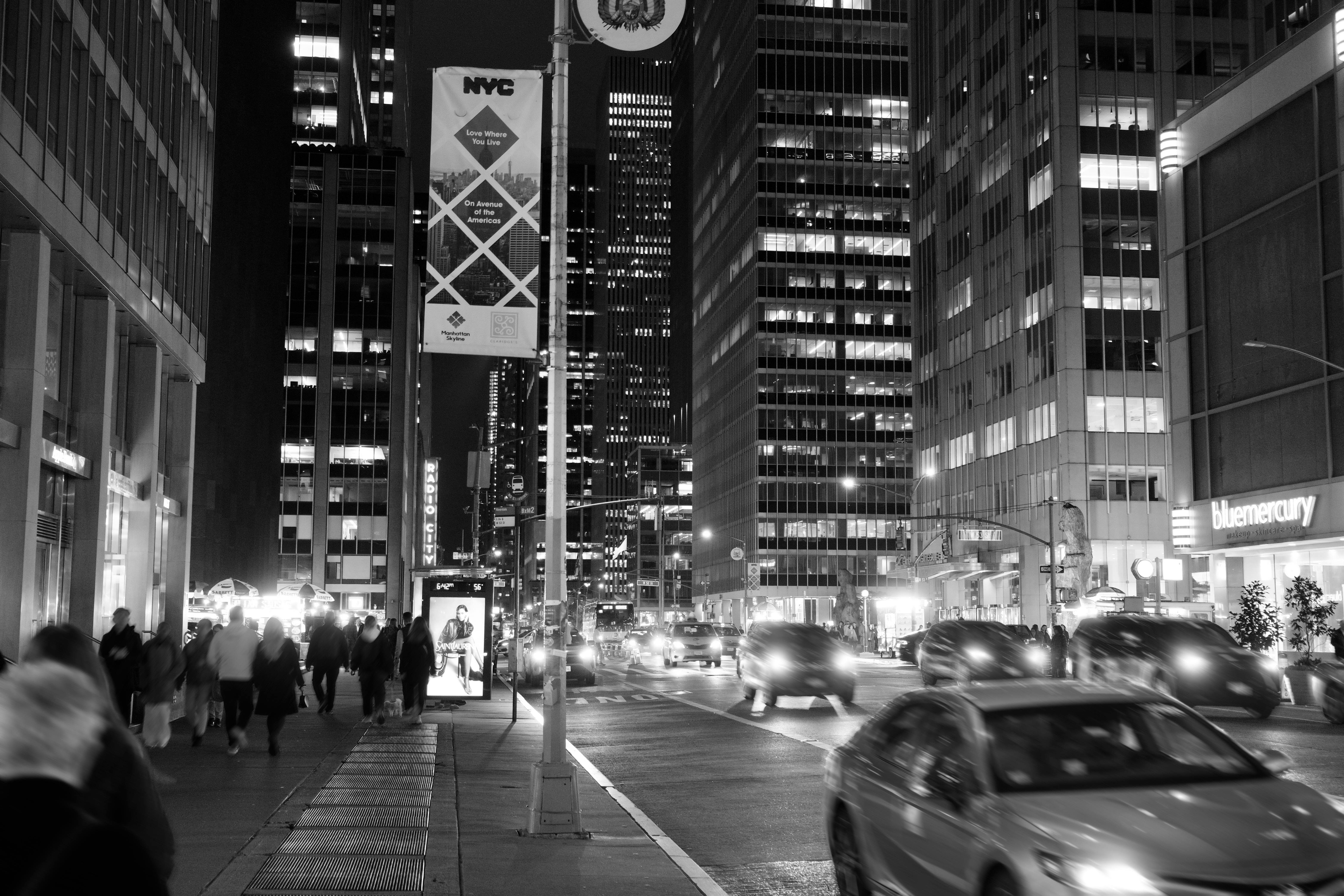 Bustling Night Scene in New York City · Free Stock Photo