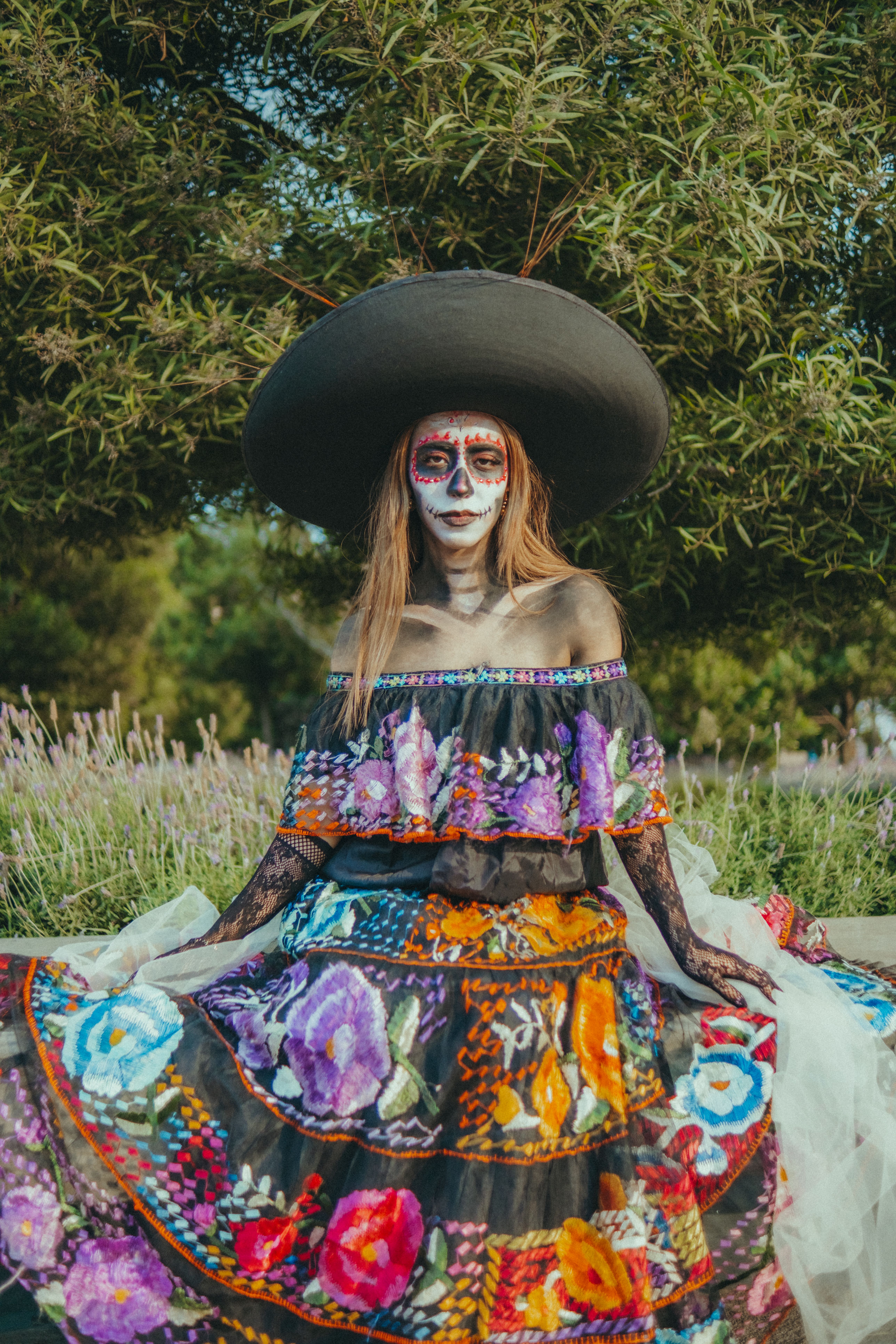 Colorful Catrina Portrait in Mexican Garden · Free Stock Photo