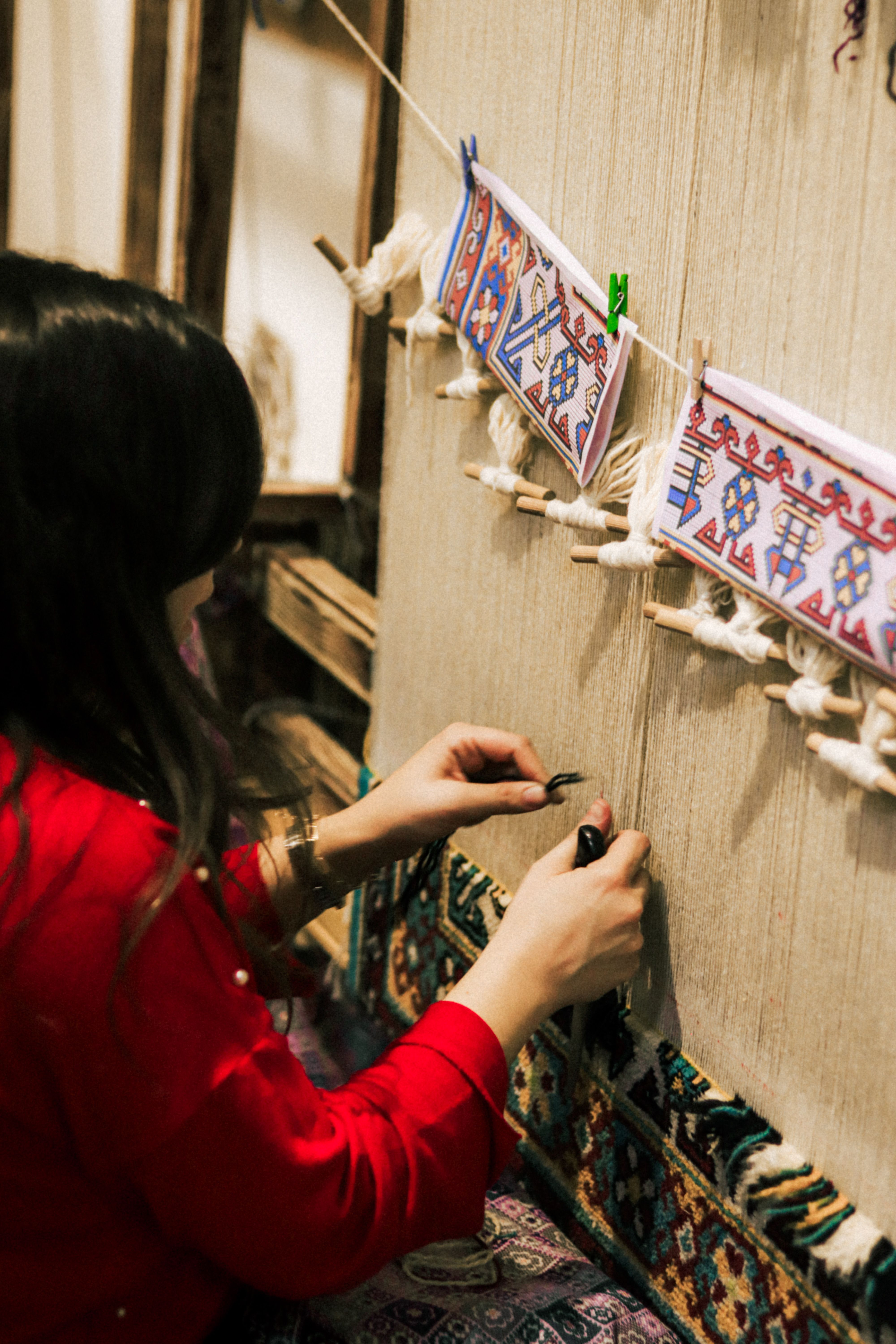 Handmade Rugs With Hands Woving Photos, Download The BEST Free Handmade ...