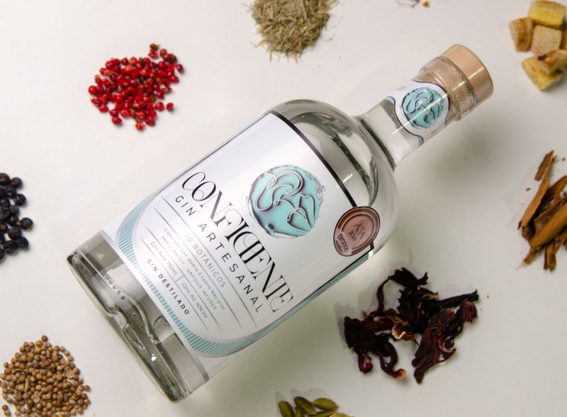 Gin Photos, Download The BEST Free Gin Stock Photos & HD Images