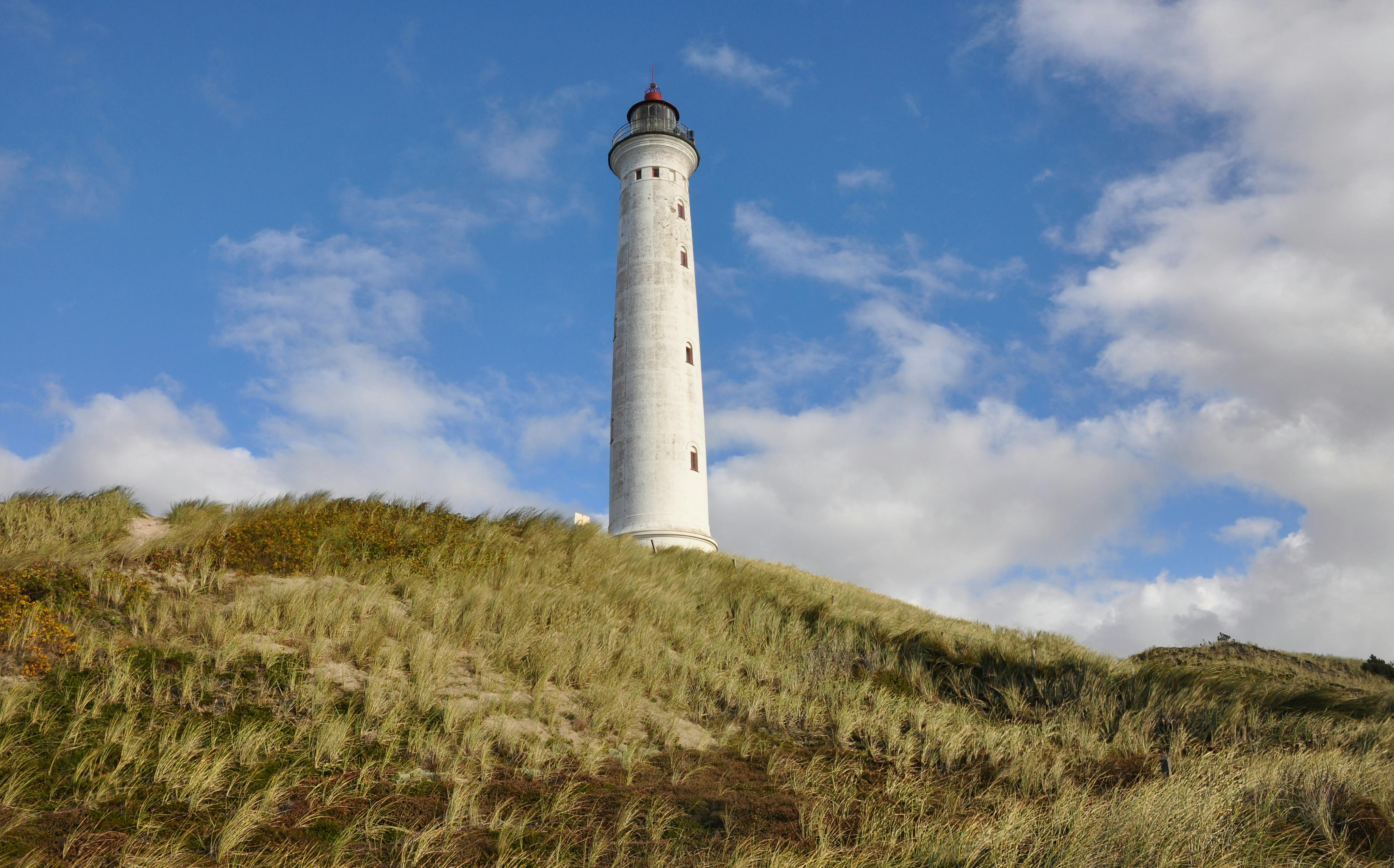 Shinning Bright Light Photos, Download The BEST Free Shinning Bright ...