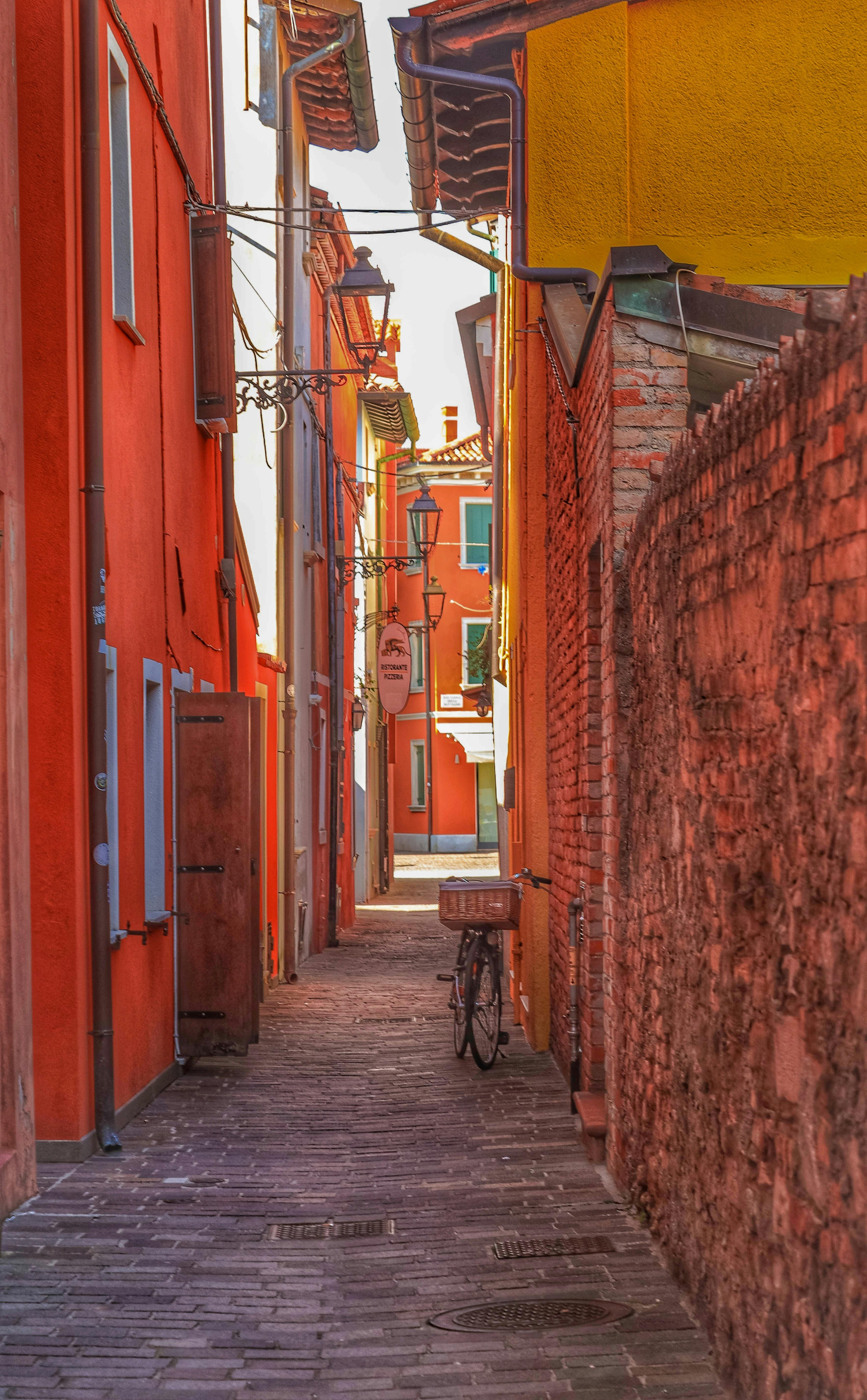 Artificial+Spiral+Hill+In+Sydney+Olympic+Park,+Australia Photos ...