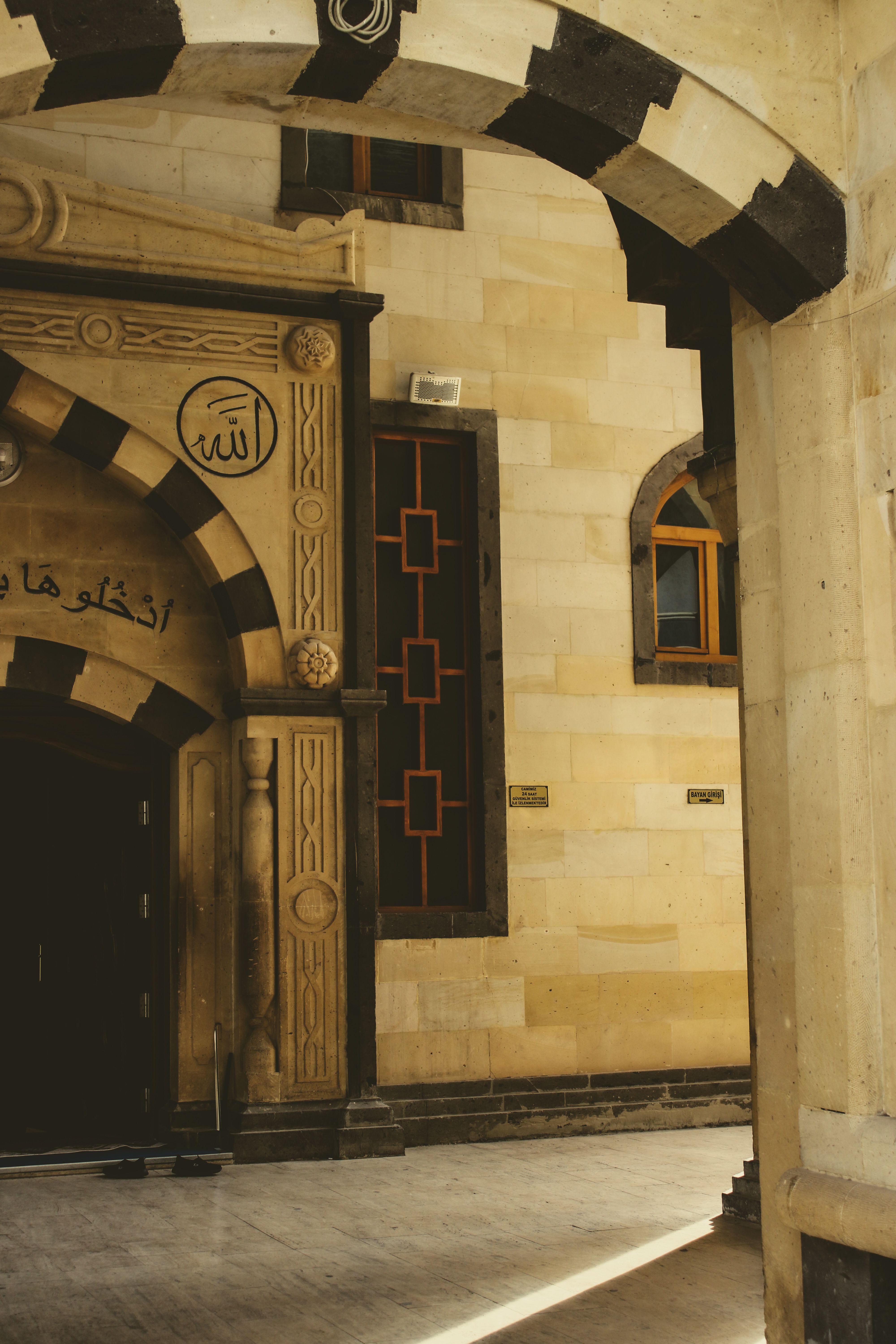Historic Middle Eastern Architecture Detail · Free Stock Photo