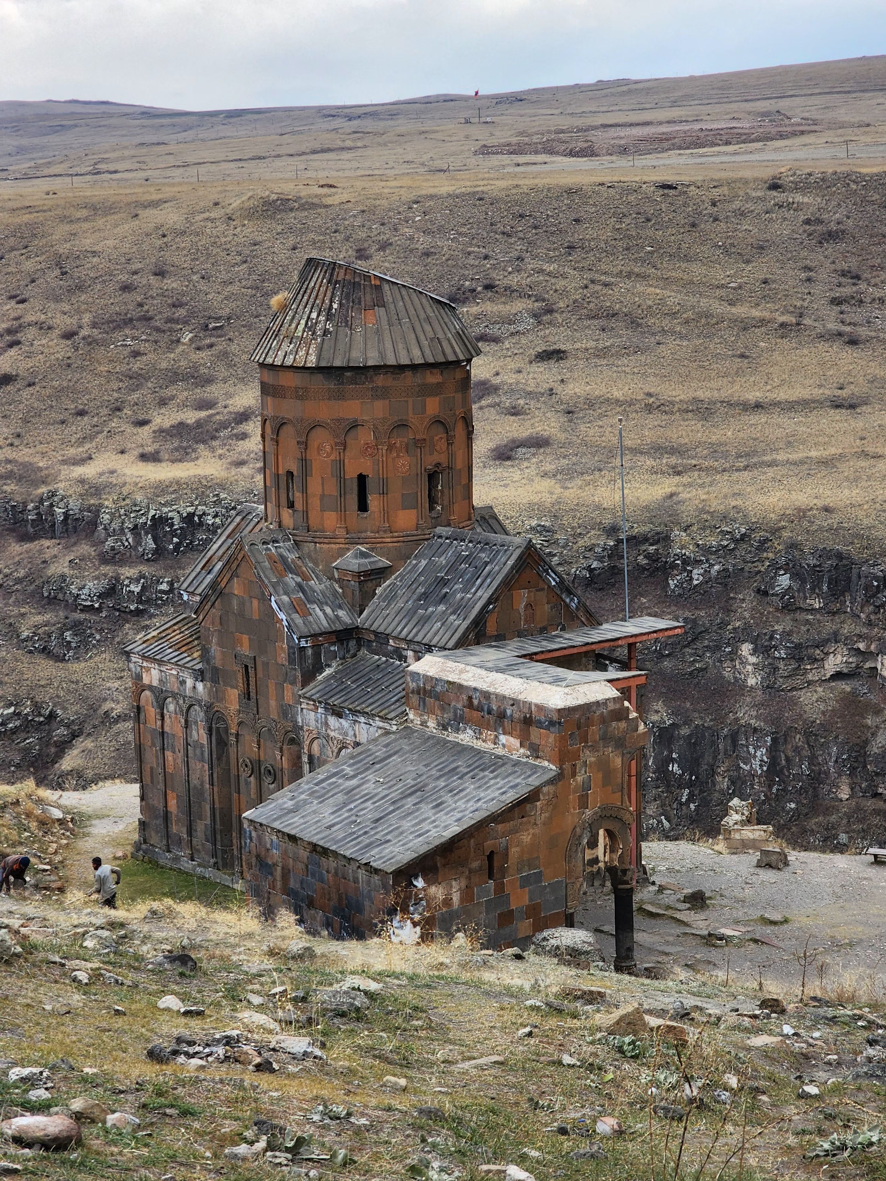 Ancient Ani Cathedral Ruins in Kars, Türkiye · Free Stock Photo