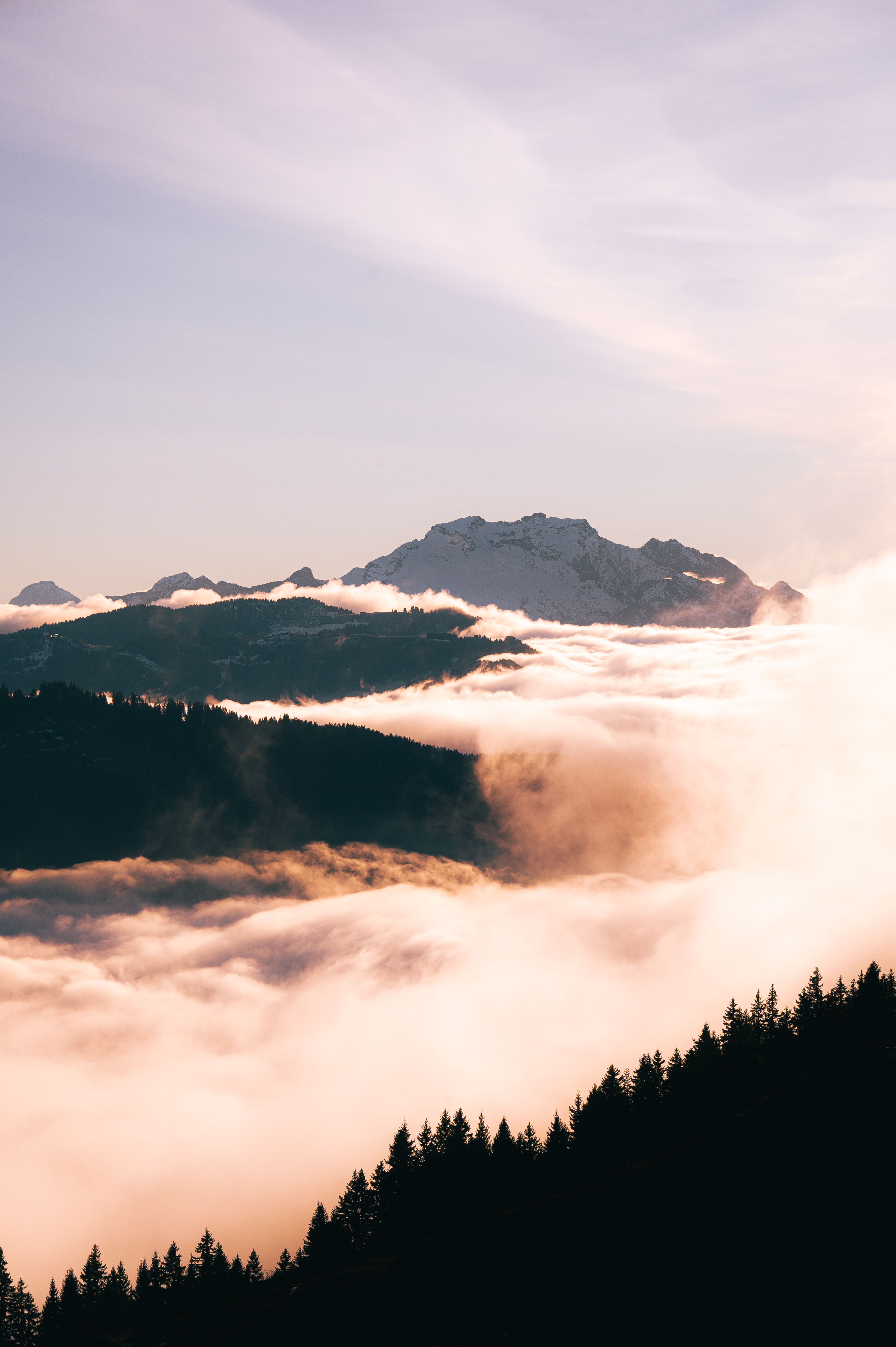 Stunning Alpine Sunset at Le Grand-Bornand · Free Stock Photo