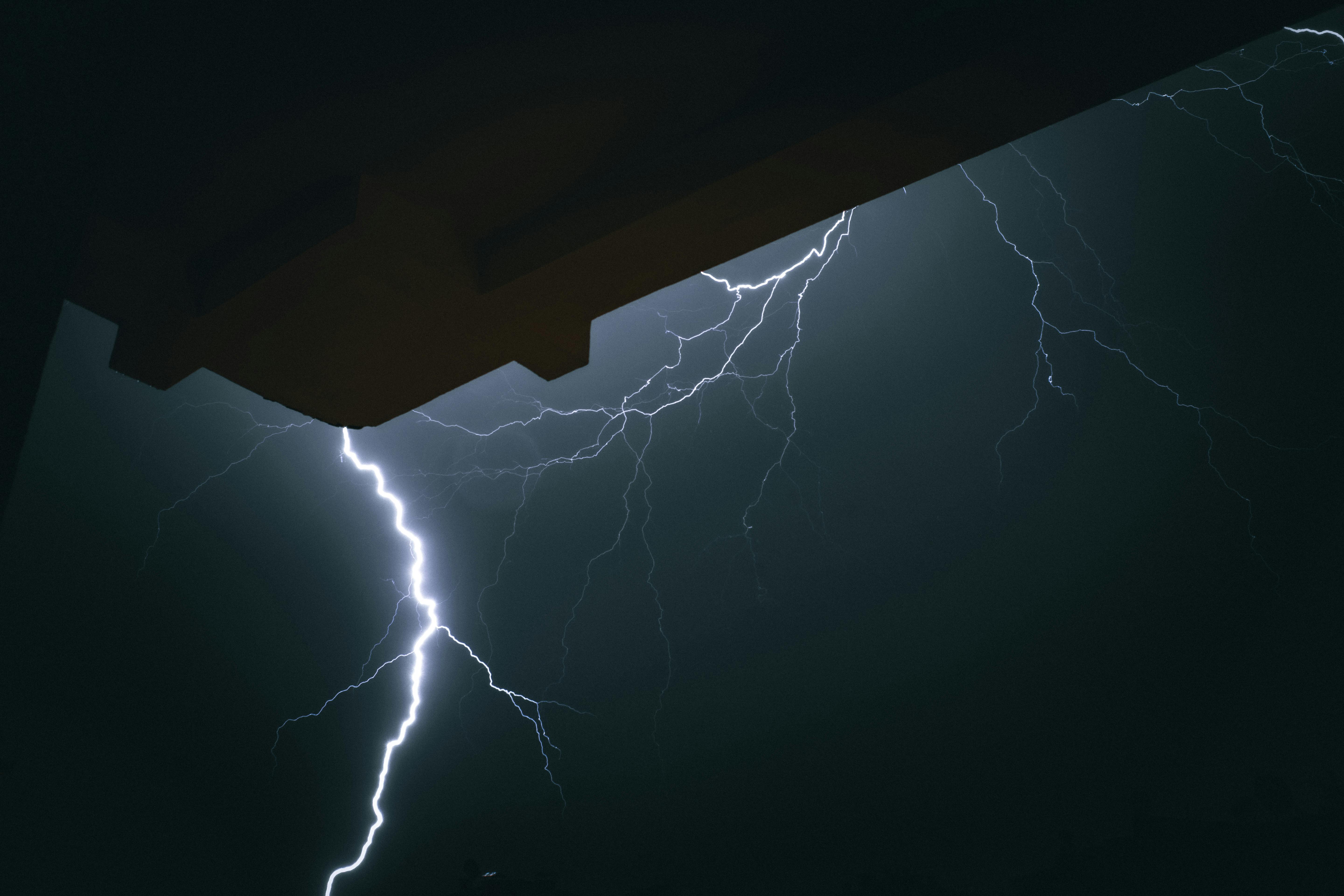 Dark Weather Photos, Download The BEST Free Dark Weather Stock Photos ...