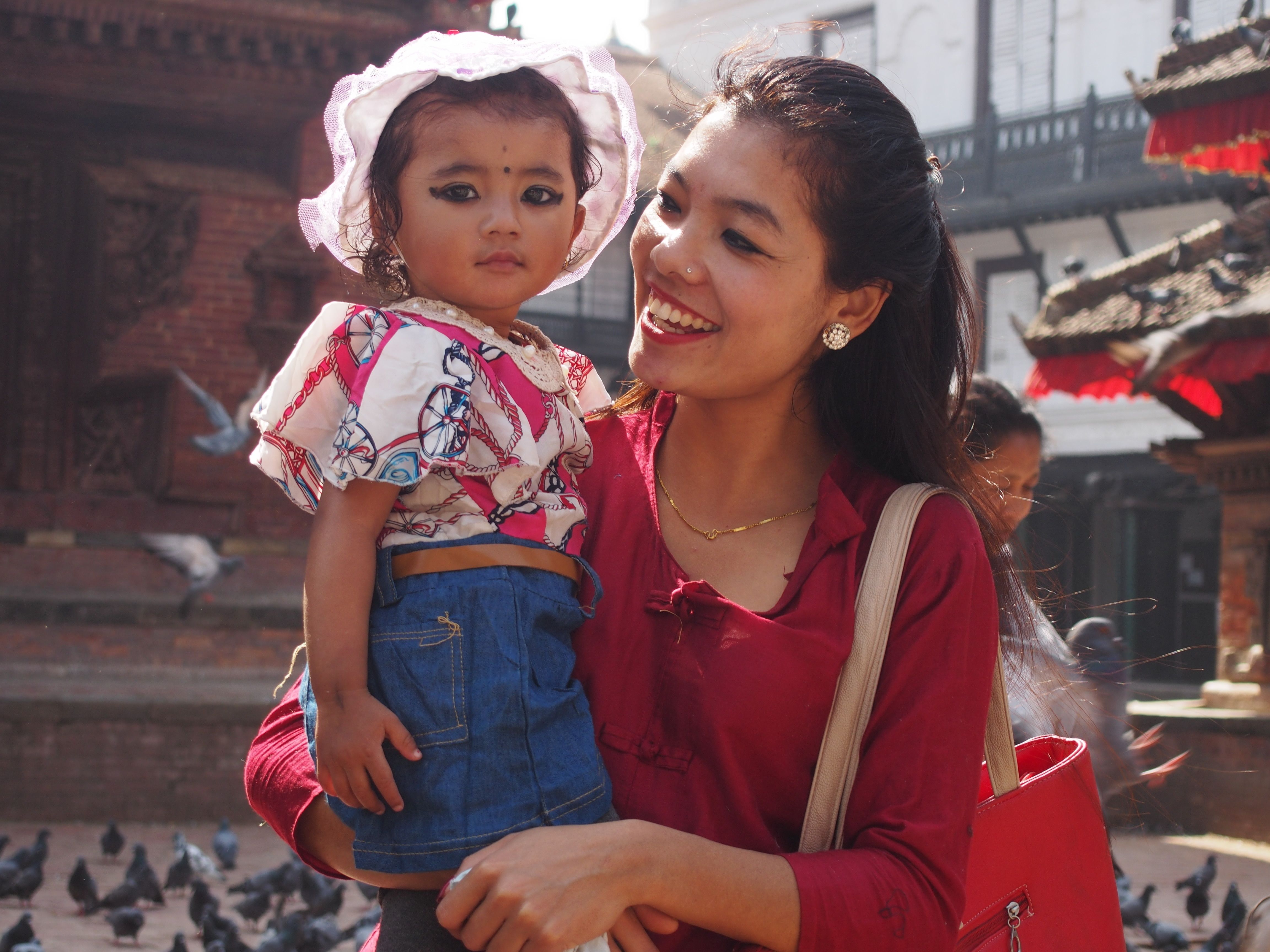 Happy People Sunlight Photos, Download The BEST Free Happy People ...