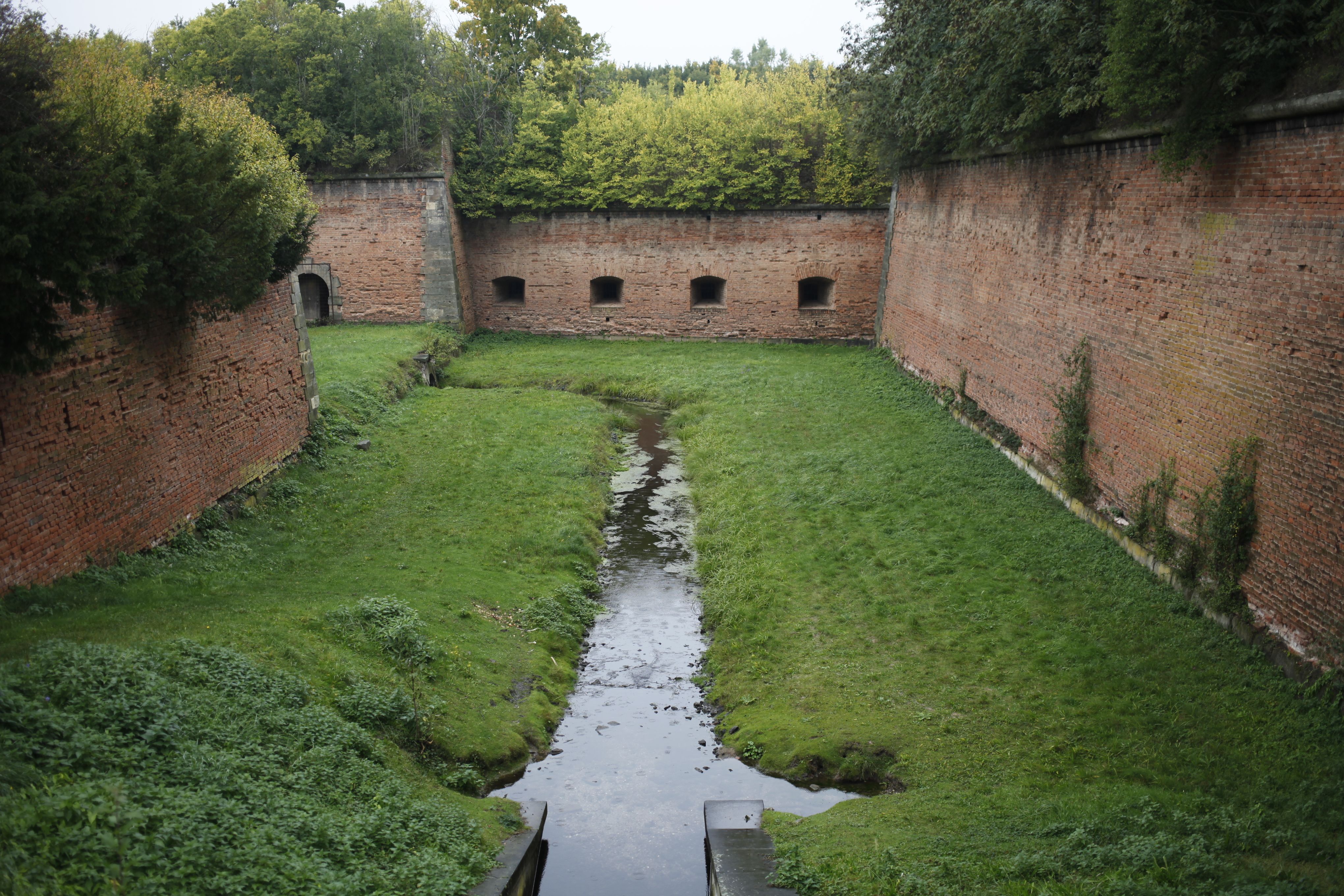 Historic Terezín Fortress Moat Scene · Free Stock Photo