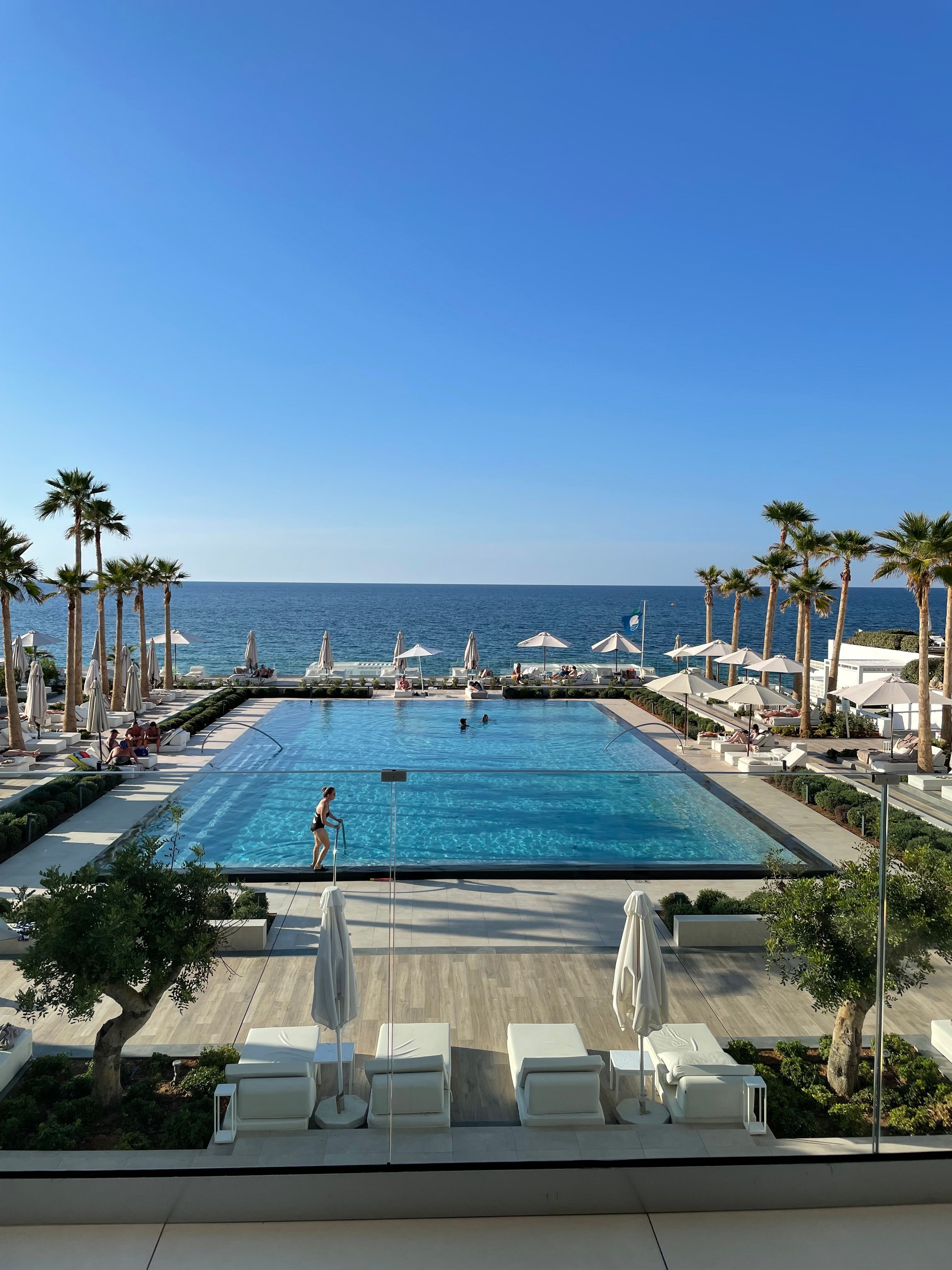 Poolside Umbrellas Photos, Download The BEST Free Poolside Umbrellas ...