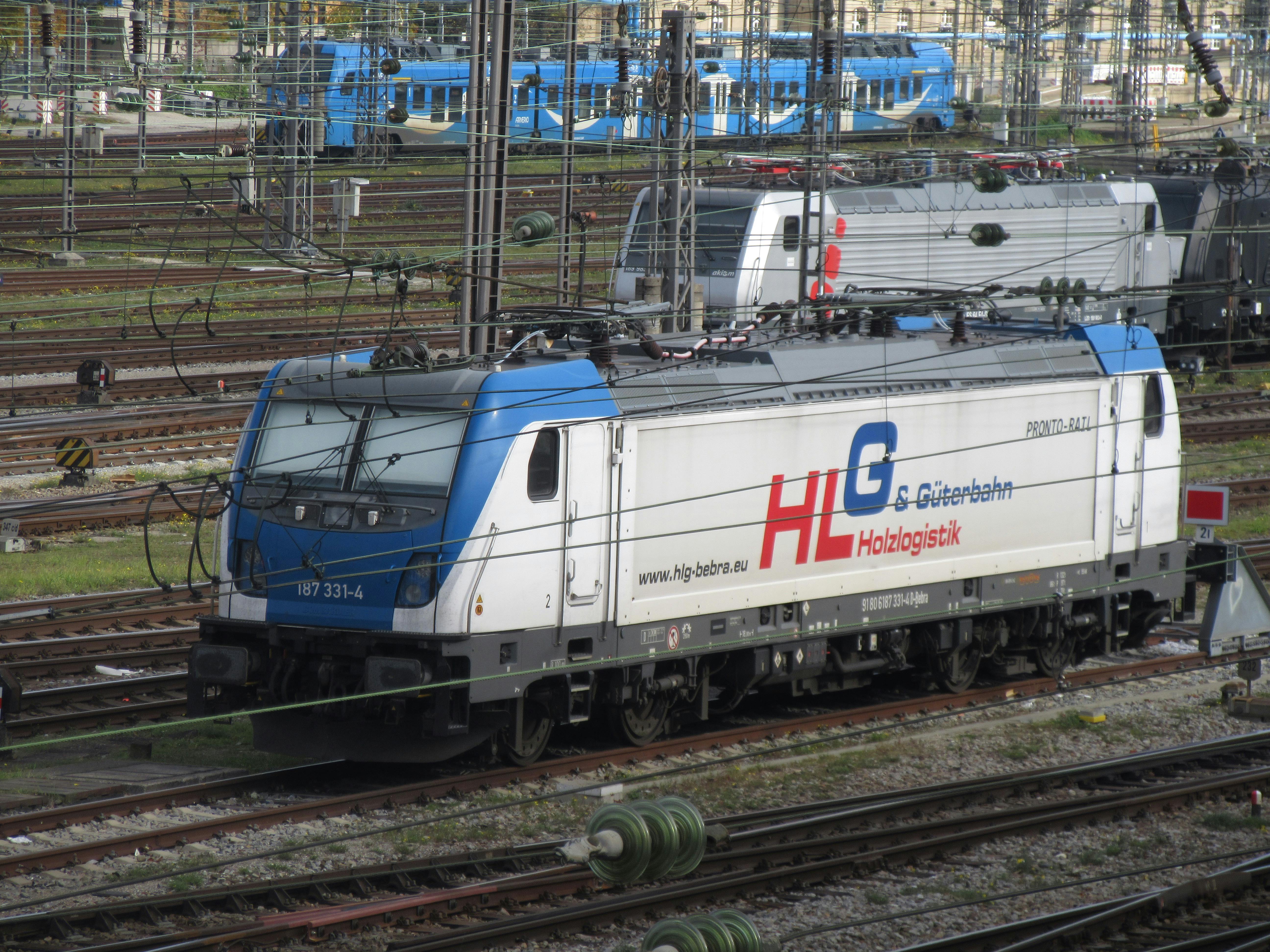 157.670+ Fotos y Imágenes de Stranger-things-el-video-de-eddie-munson-y ...