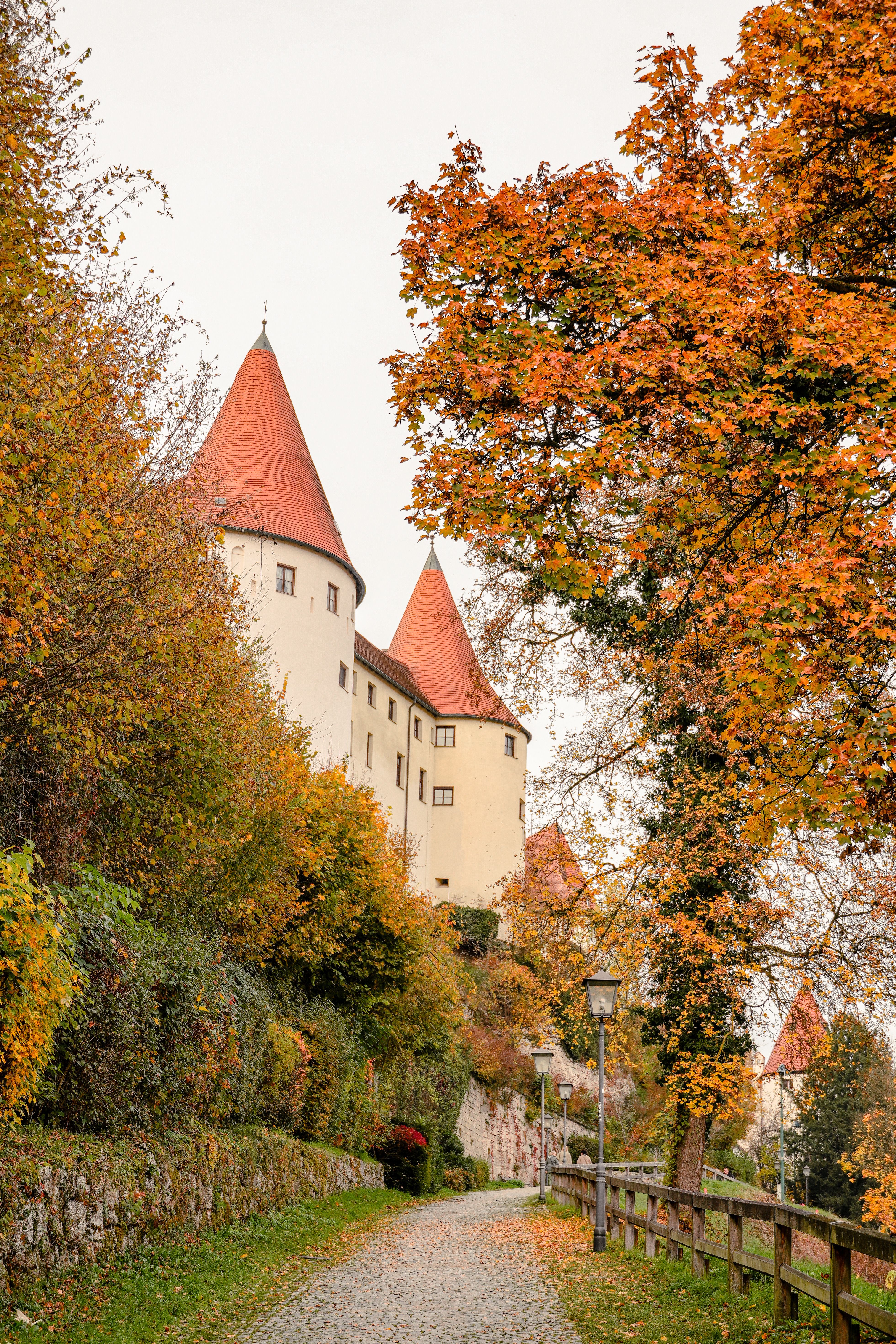 Enchanting Autumn Castle Pathway · Free Stock Photo