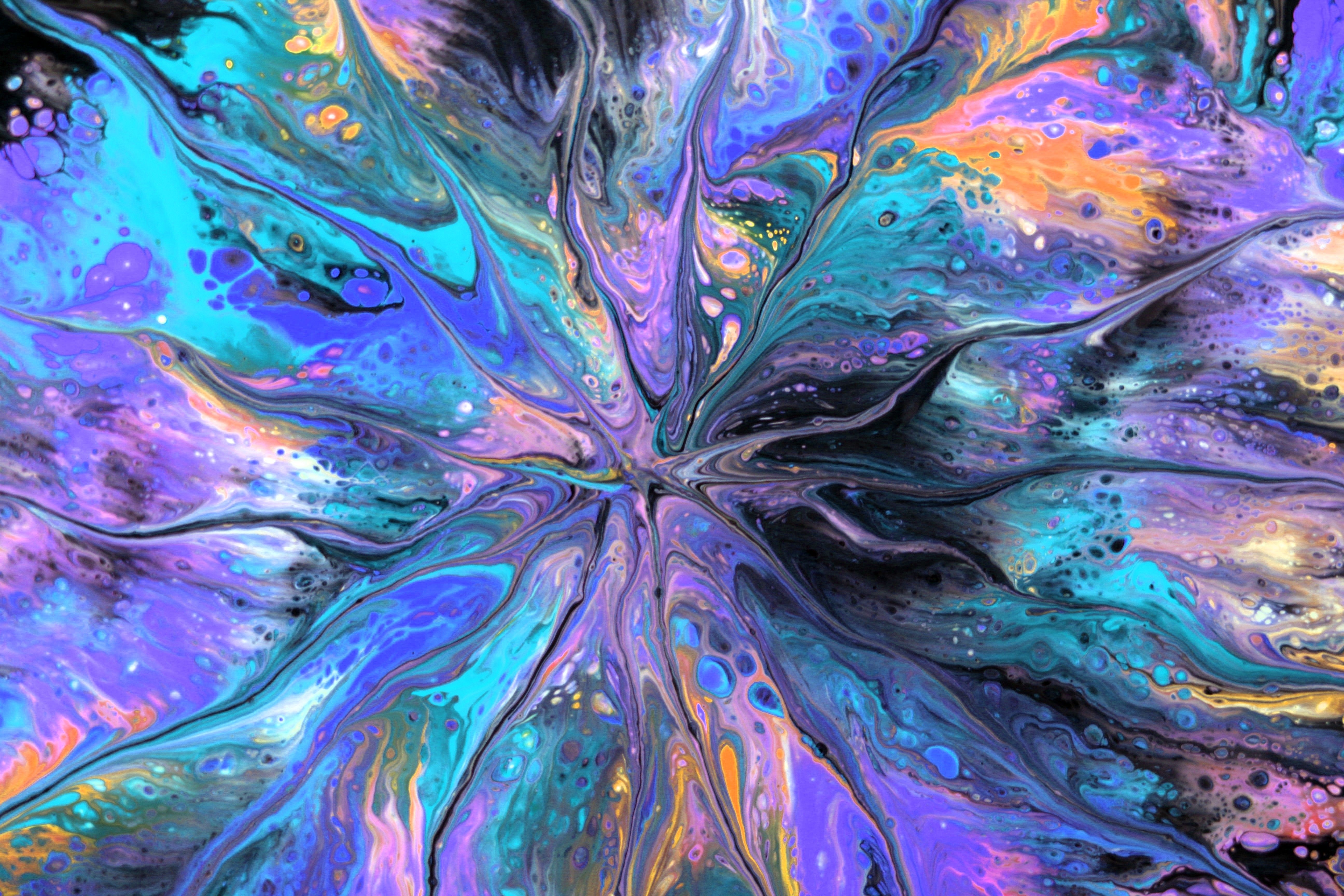 Vibrant Abstract Fluid Art with Swirling Colors · Free Stock Photo