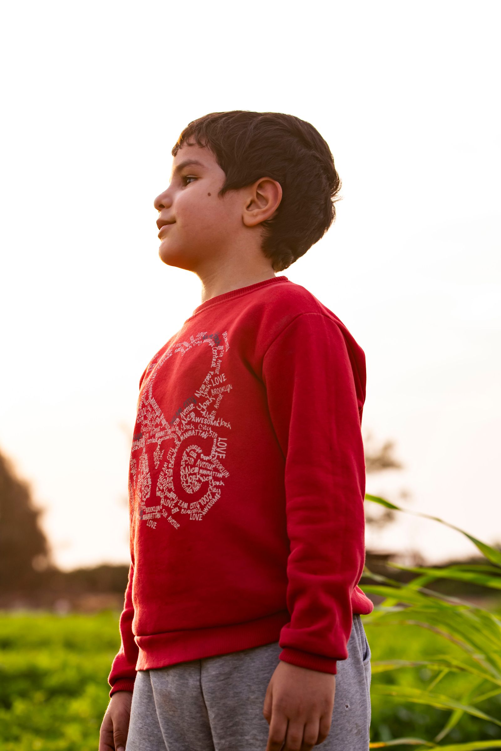 Boy Side View Photos, Download The BEST Free Boy Side View Stock Photos ...