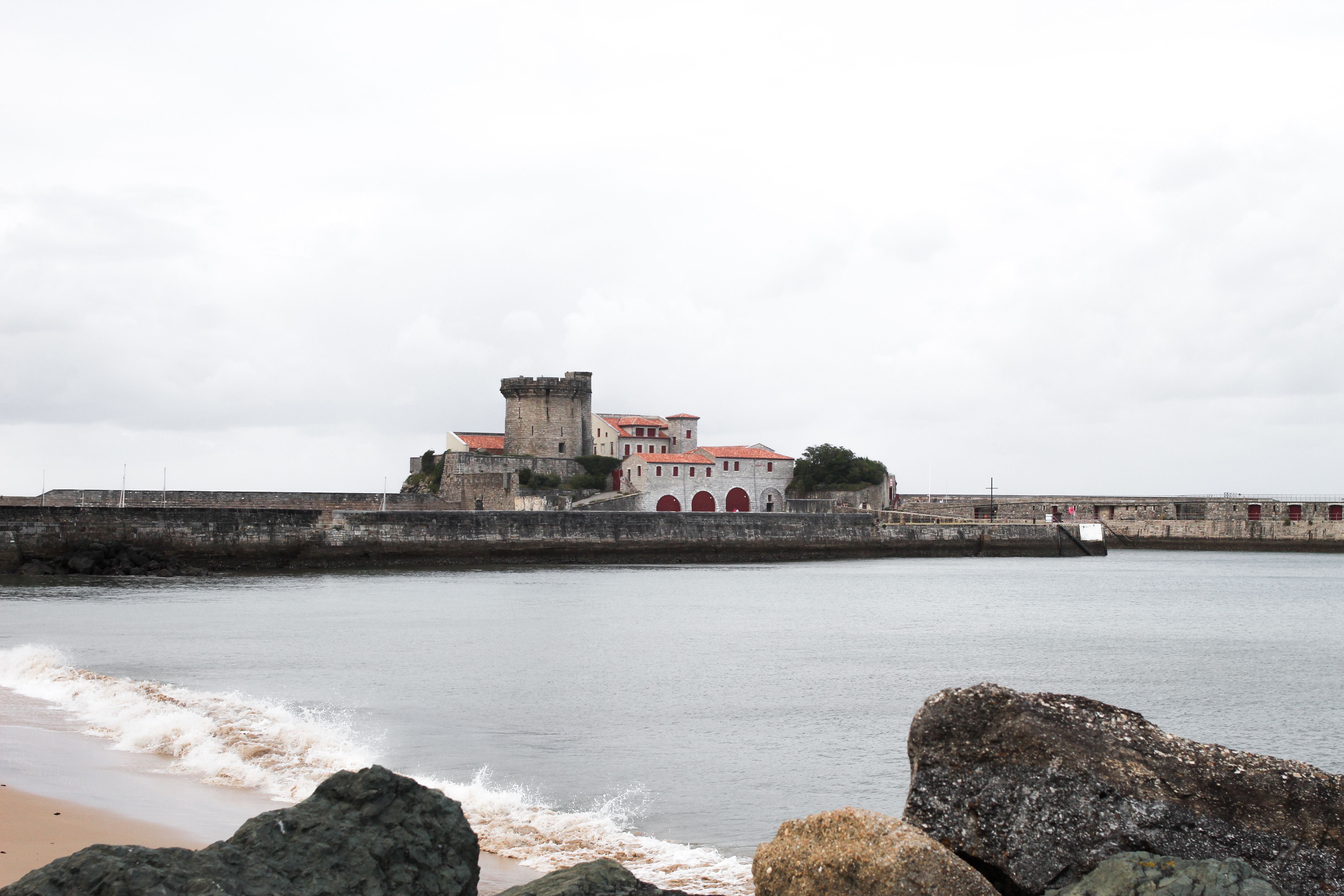 Historic Coastal Fortification by the Sea · Free Stock Photo