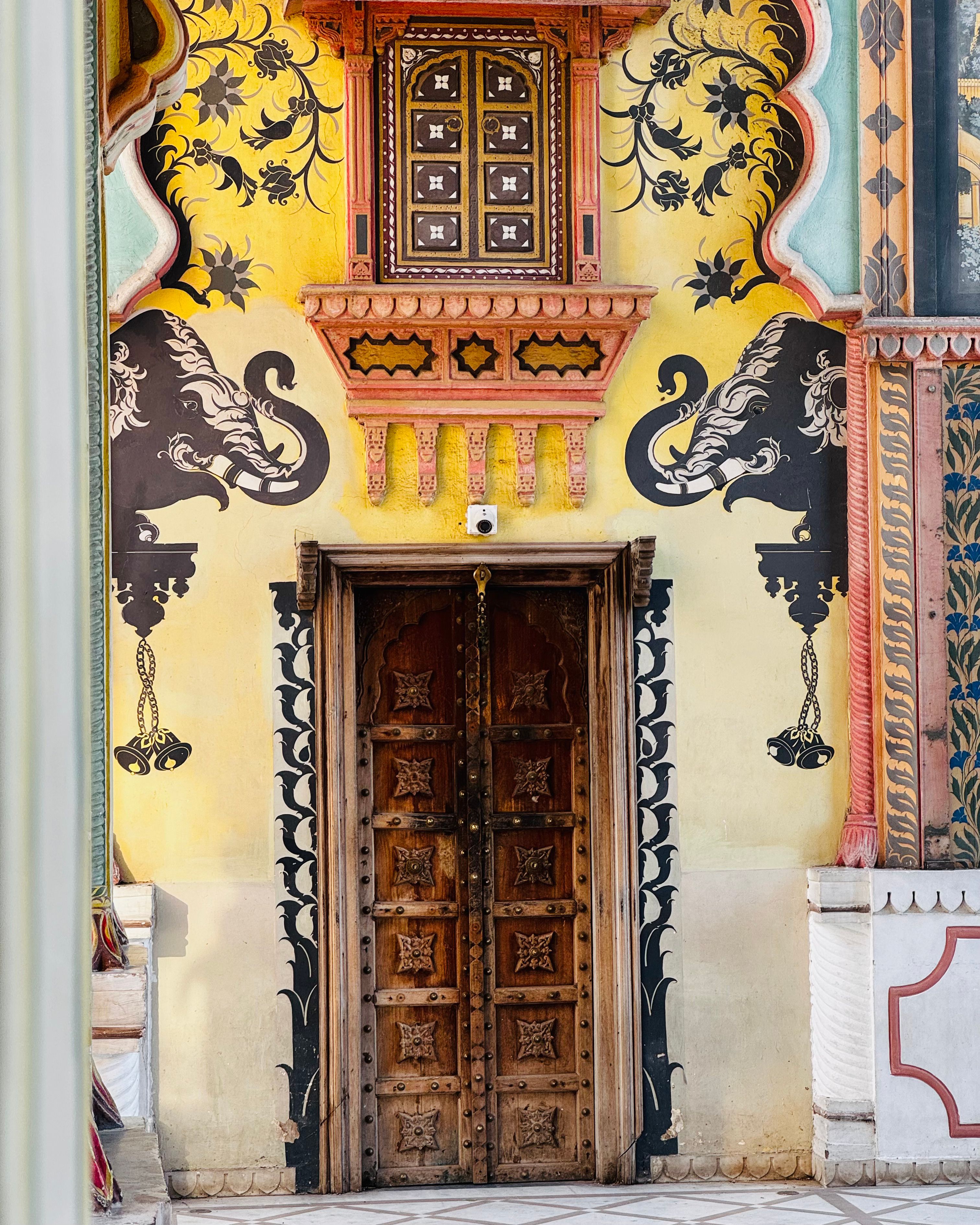 Traditional Rajasthani Architecture in Jaipur · Free Stock Photo