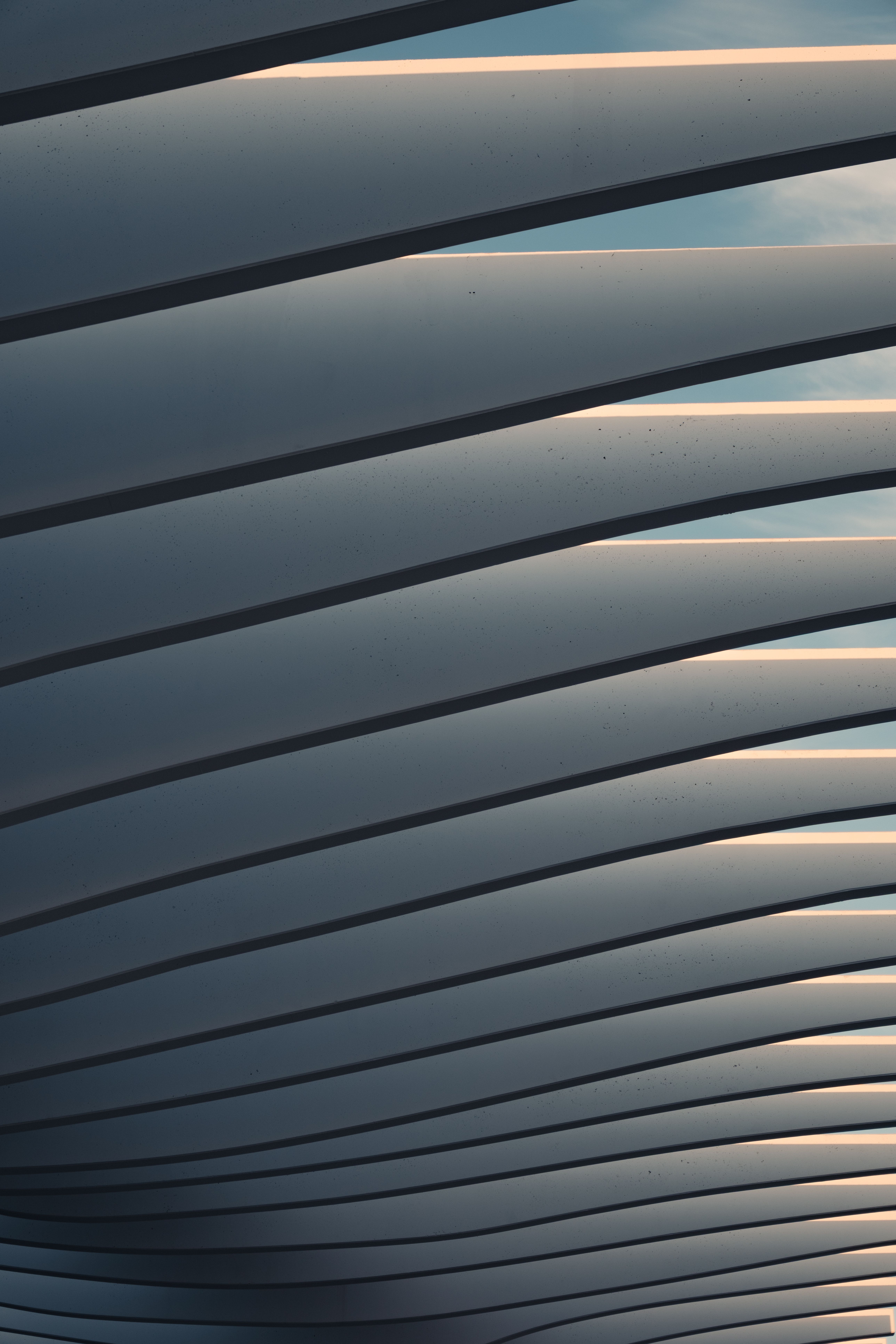 Elegant Modern Architectural Roof Design · Free Stock Photo