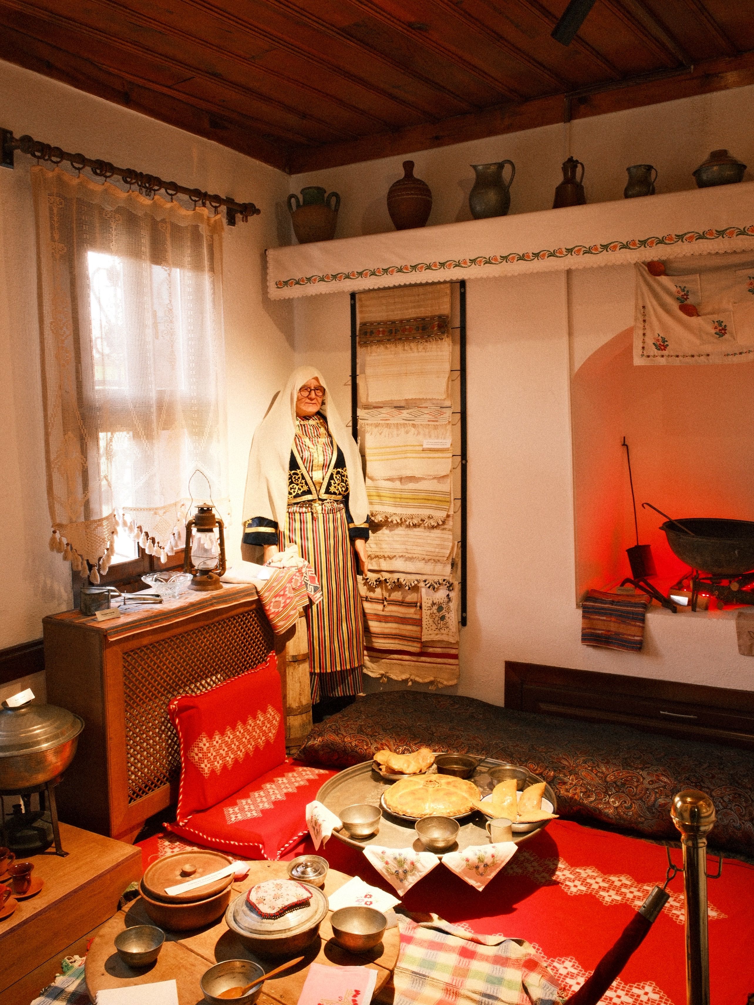 Traditional Balkan Room with Authentic Decor · Free Stock Photo