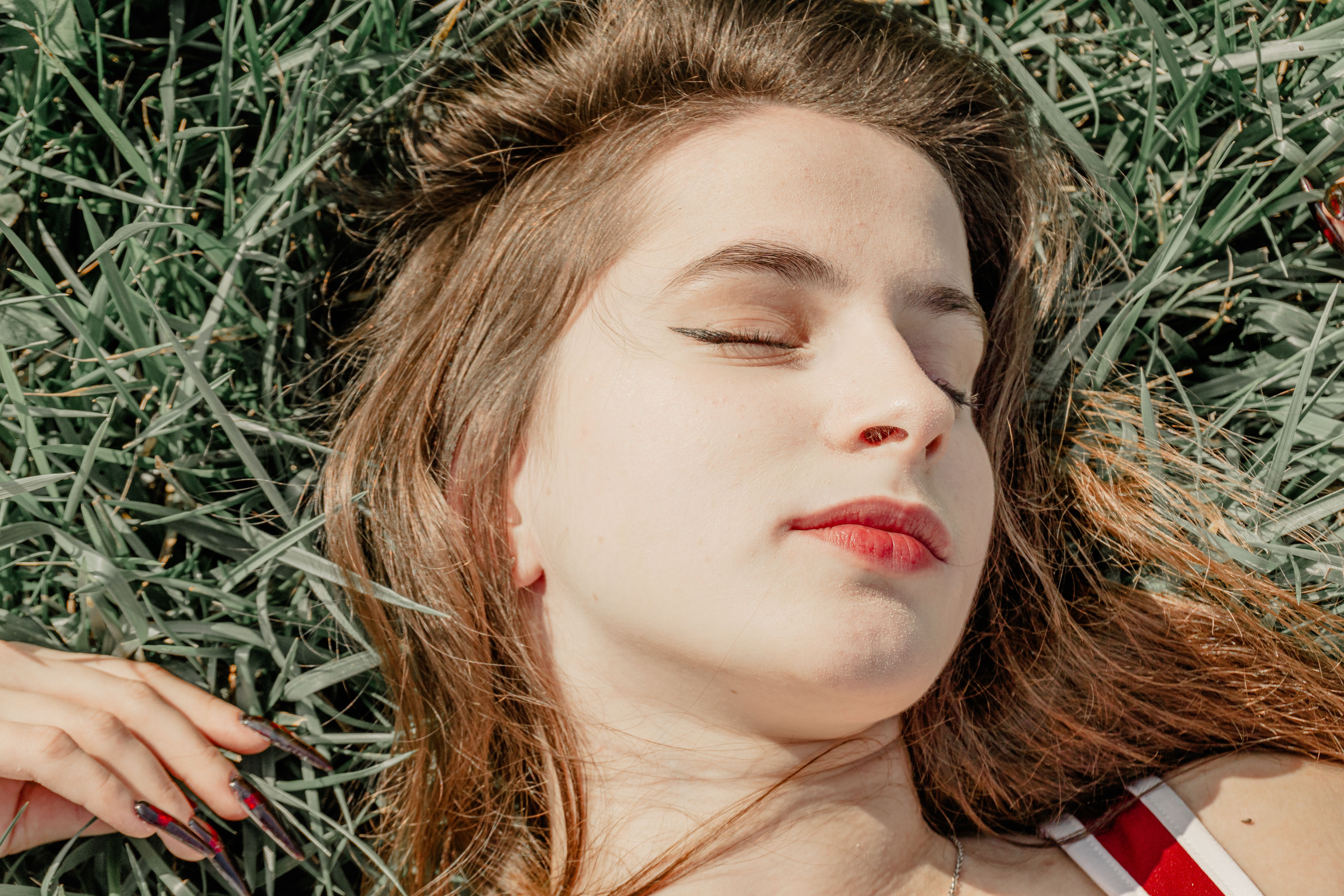 Weak Girl Photos, Download The BEST Free Weak Girl Stock Photos & HD Images