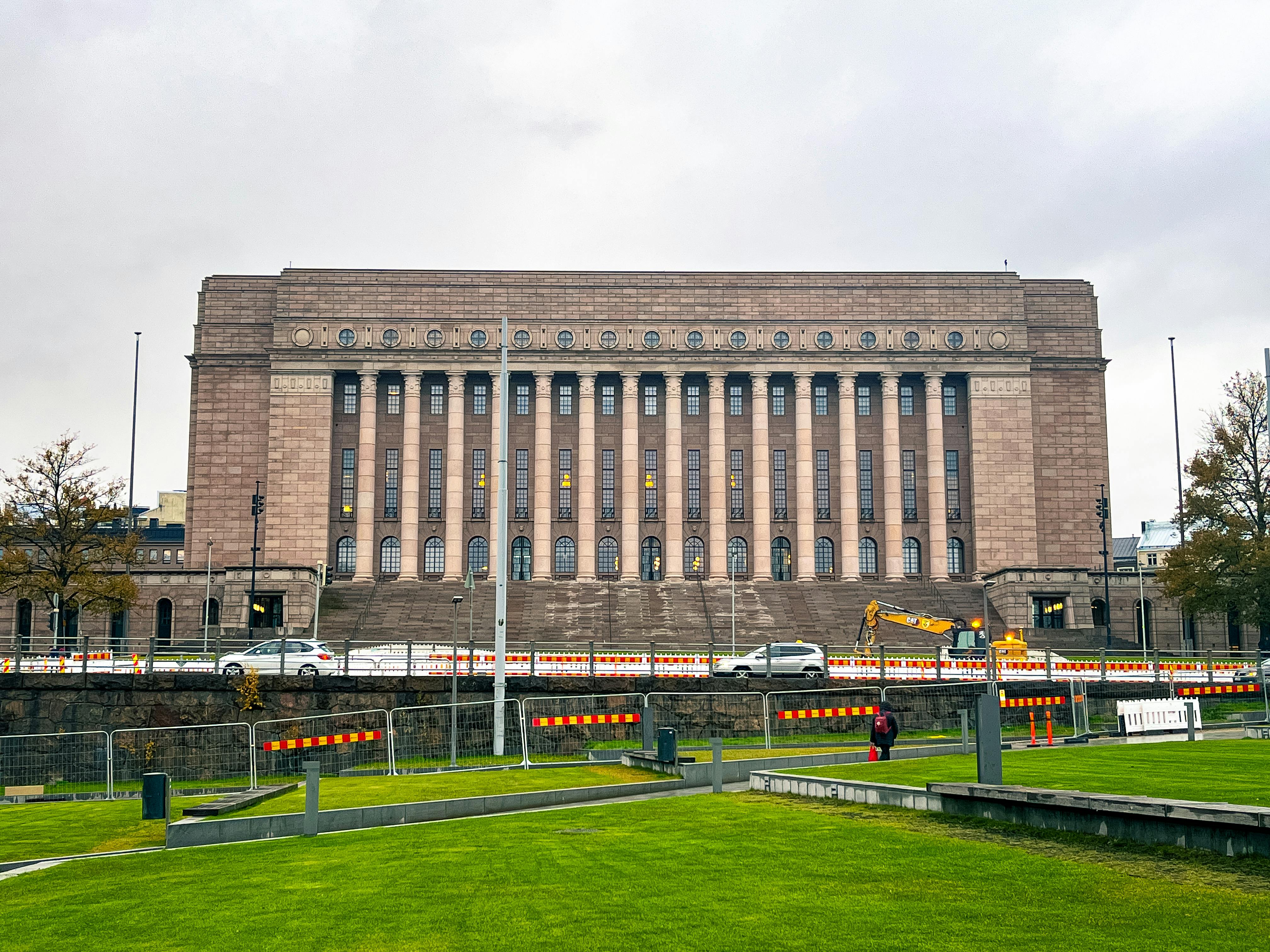 Helsinki Parliament House on a Cloudy Day · Free Stock Photo