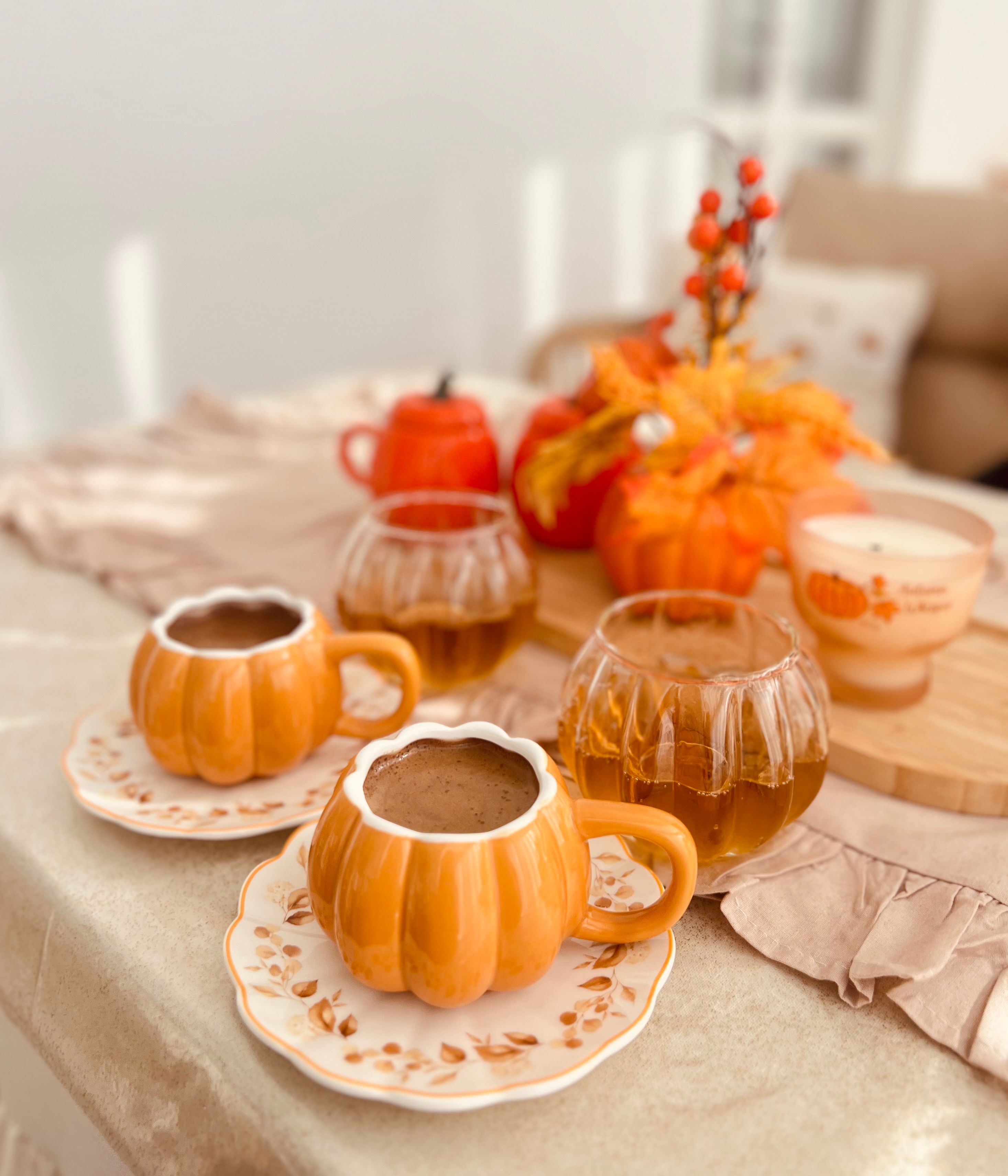 Home Leaves Photos, Download The BEST Free Home Leaves Stock Photos ...