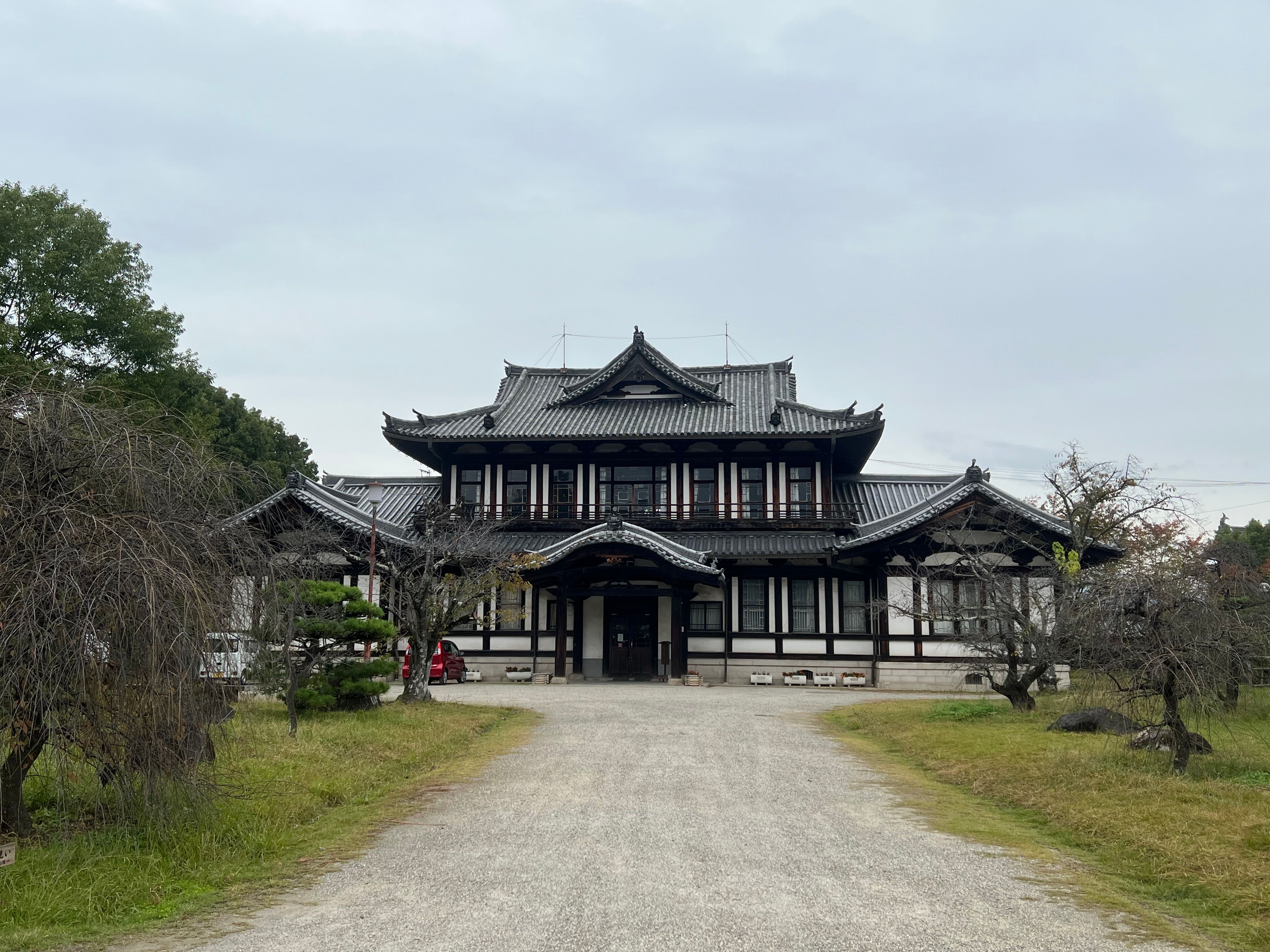 Traditional Japanese Building in Nara, Japan · Free Stock Photo