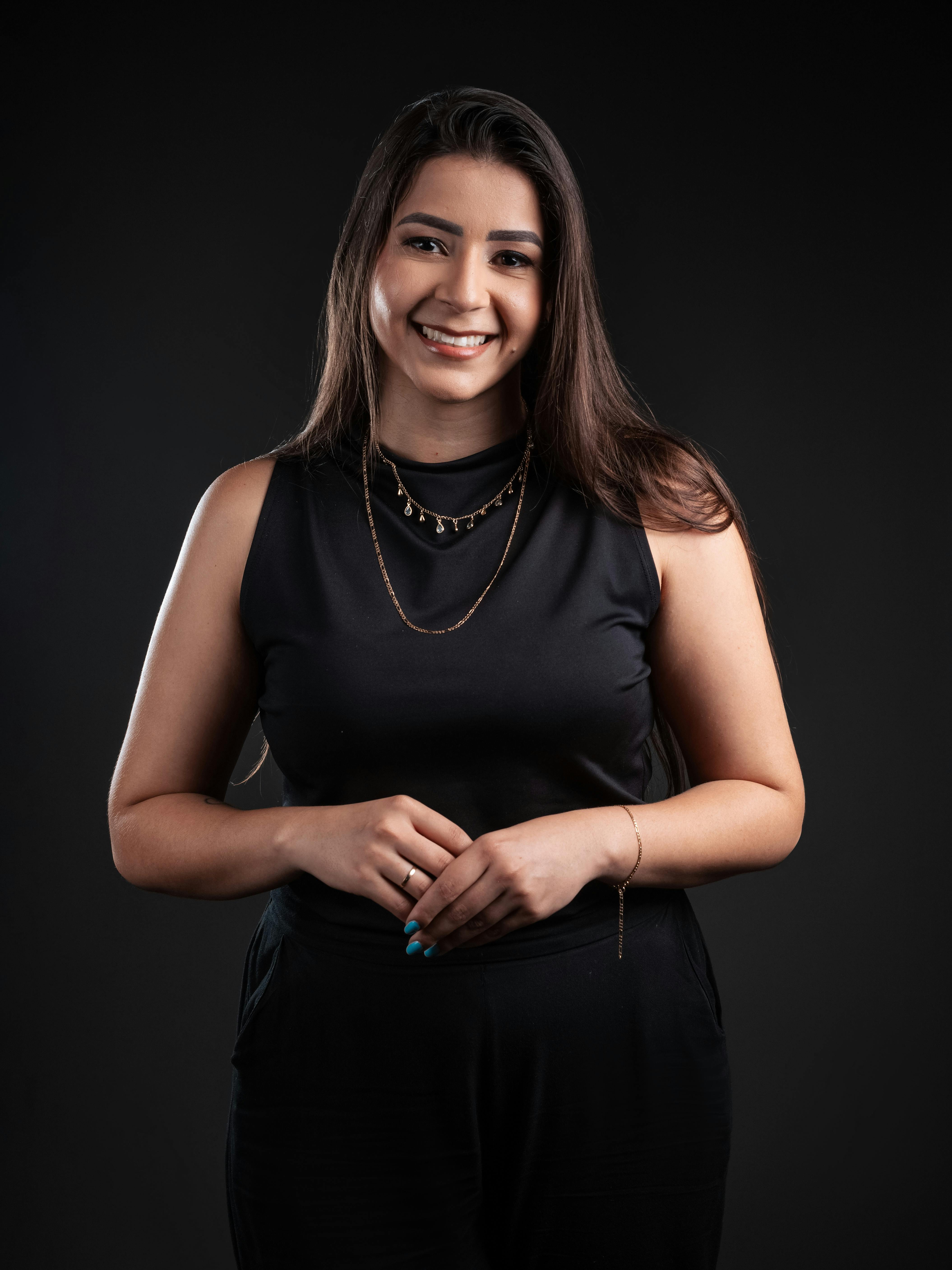 800 000+ Female-muscle-morph-comp-5-ai-muscle-girls banque d’images et ...