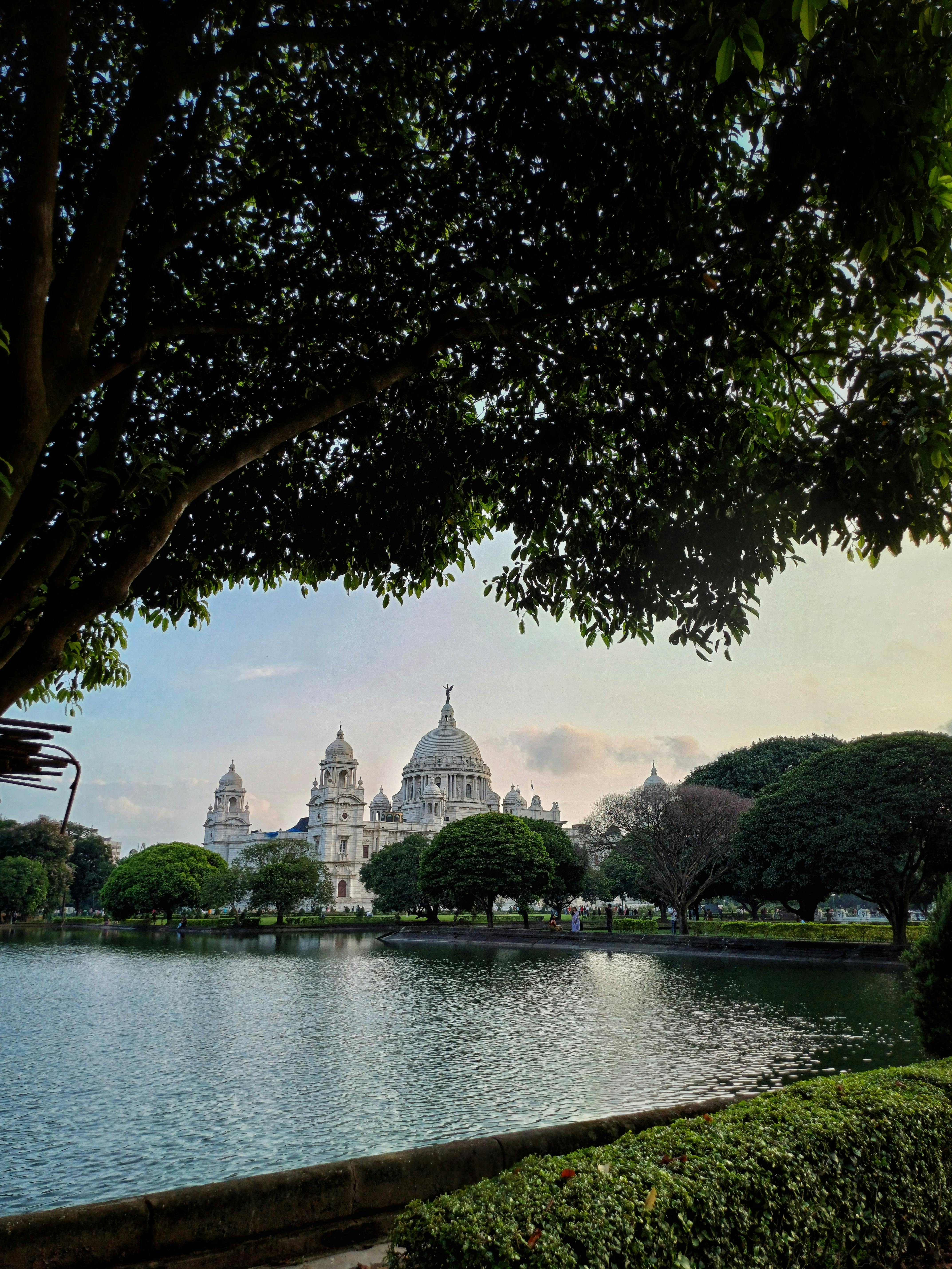 Victoria Memorial in Kolkata Framed by Trees · Free Stock Photo