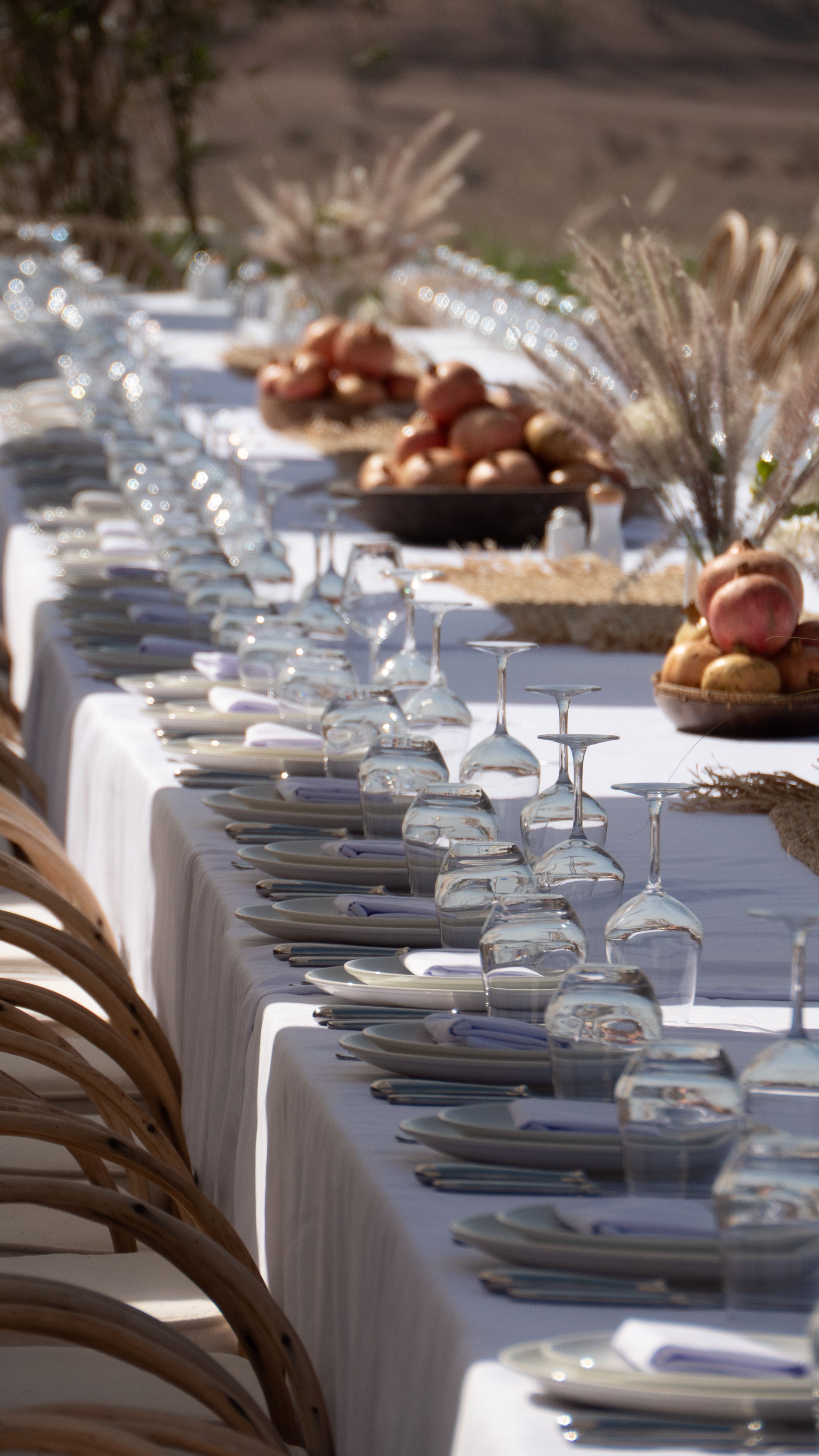 Elegant Outdoor Banquet Table Setting · Free Stock Photo