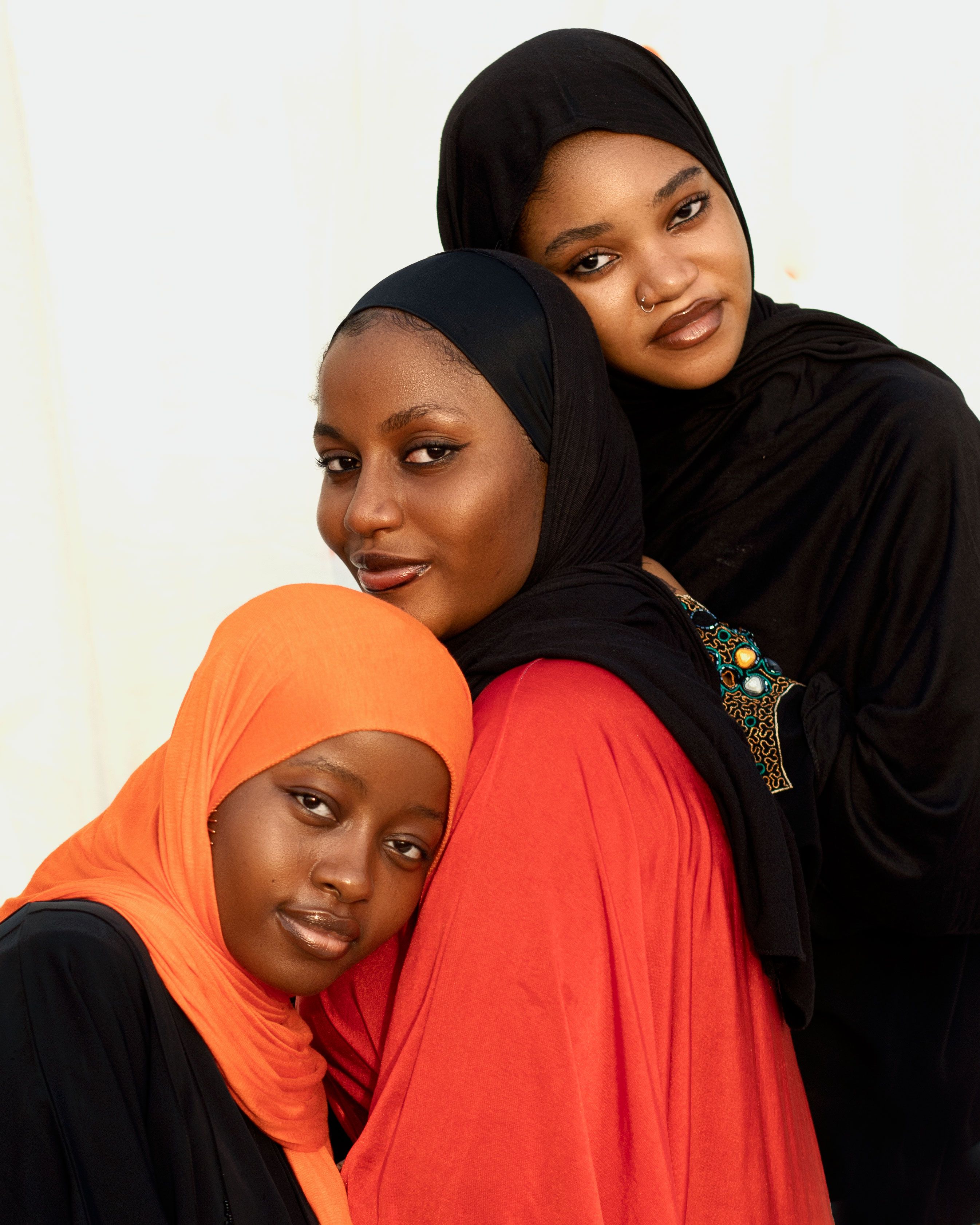 Sisters+Res Photos, Download The BEST Free Sisters+Res Stock Photos ...