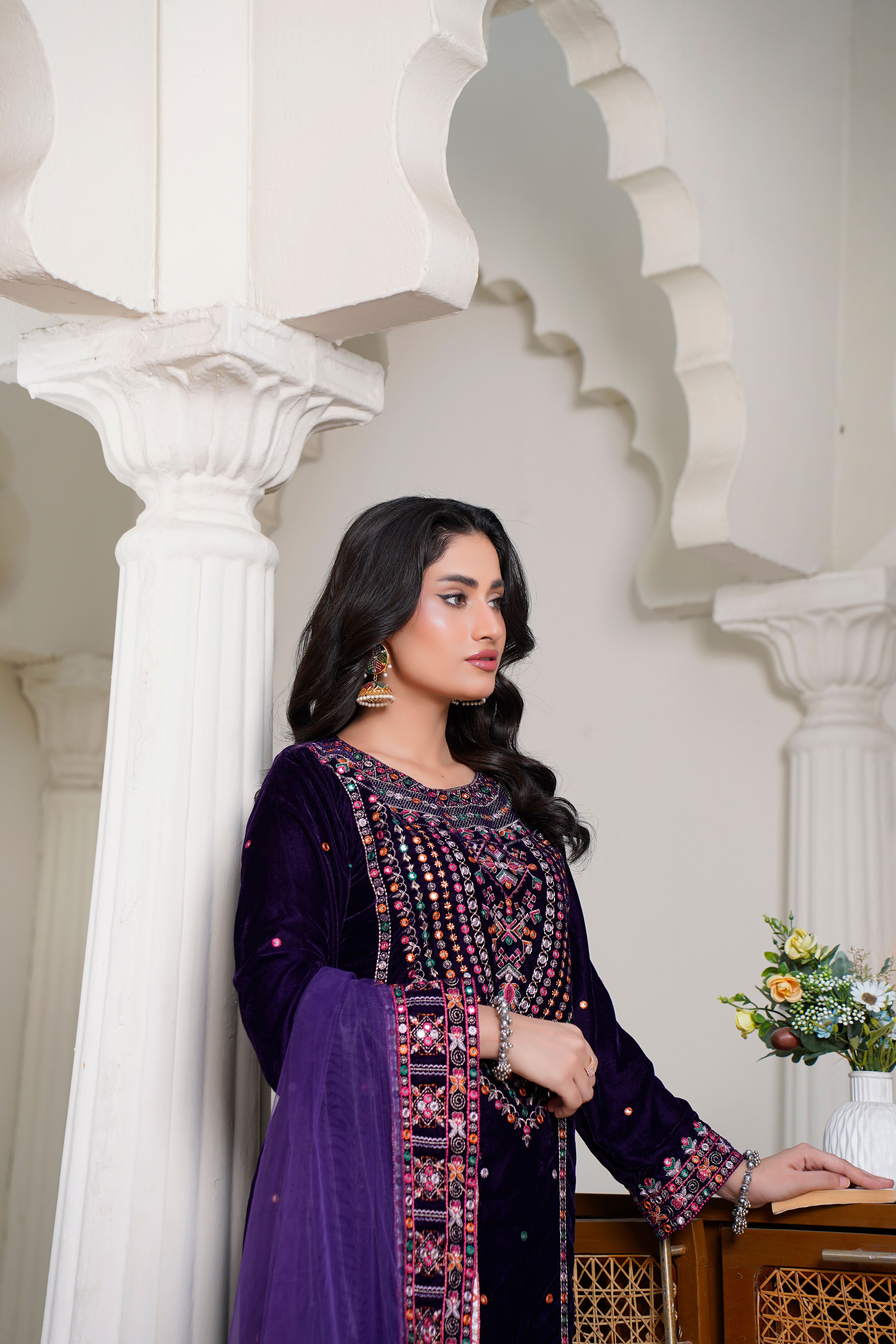 Elegant Eastern Fashion Portrait in Lahore · Free Stock Photo