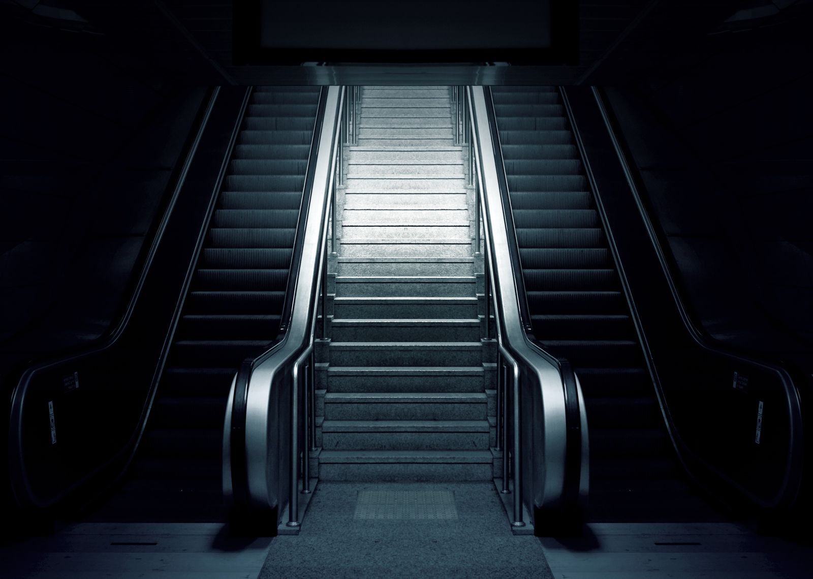 Escalator Photos, Download The BEST Free Escalator Stock Photos & HD Images