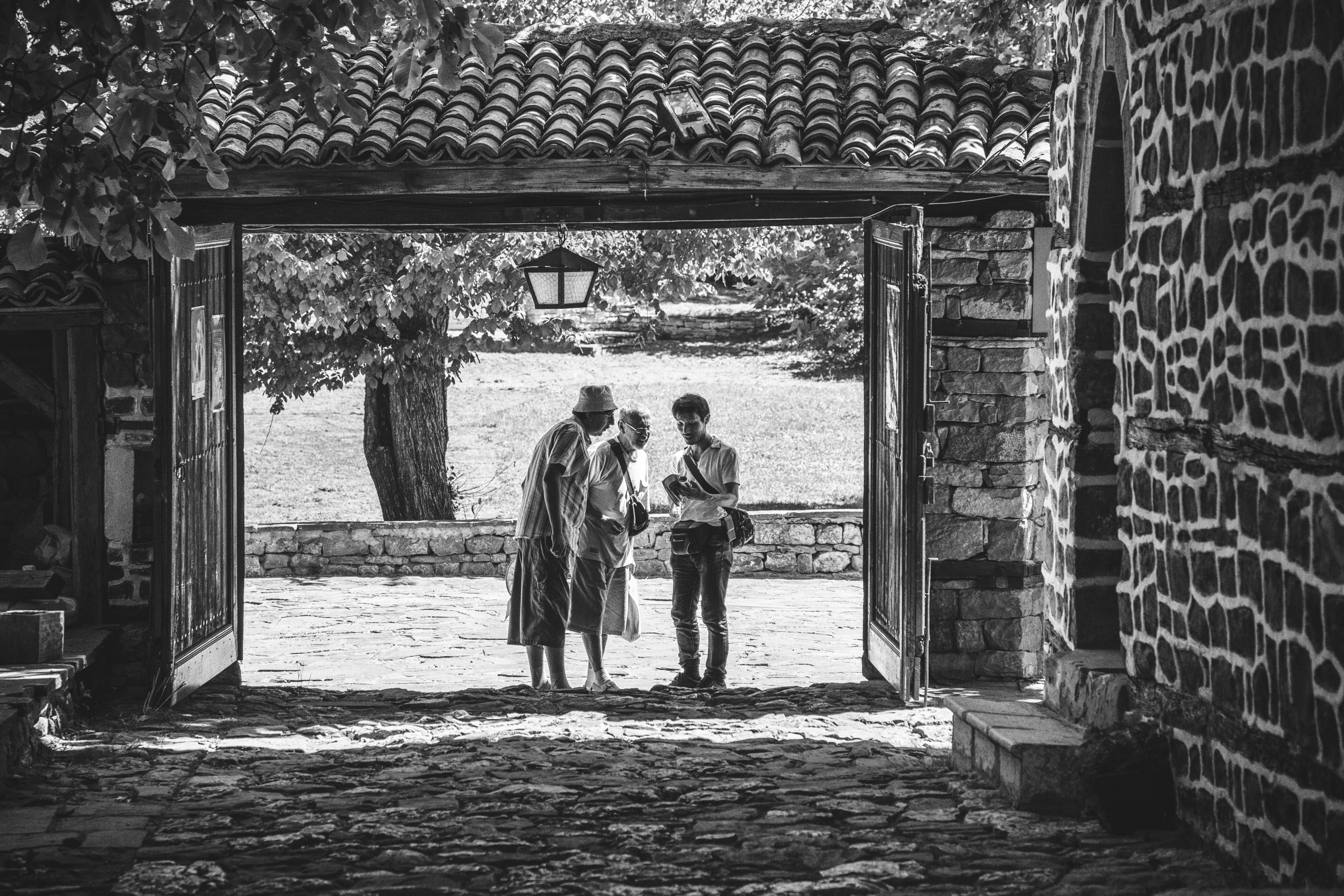 Charming Black and White Courtyard Scene · Free Stock Photo