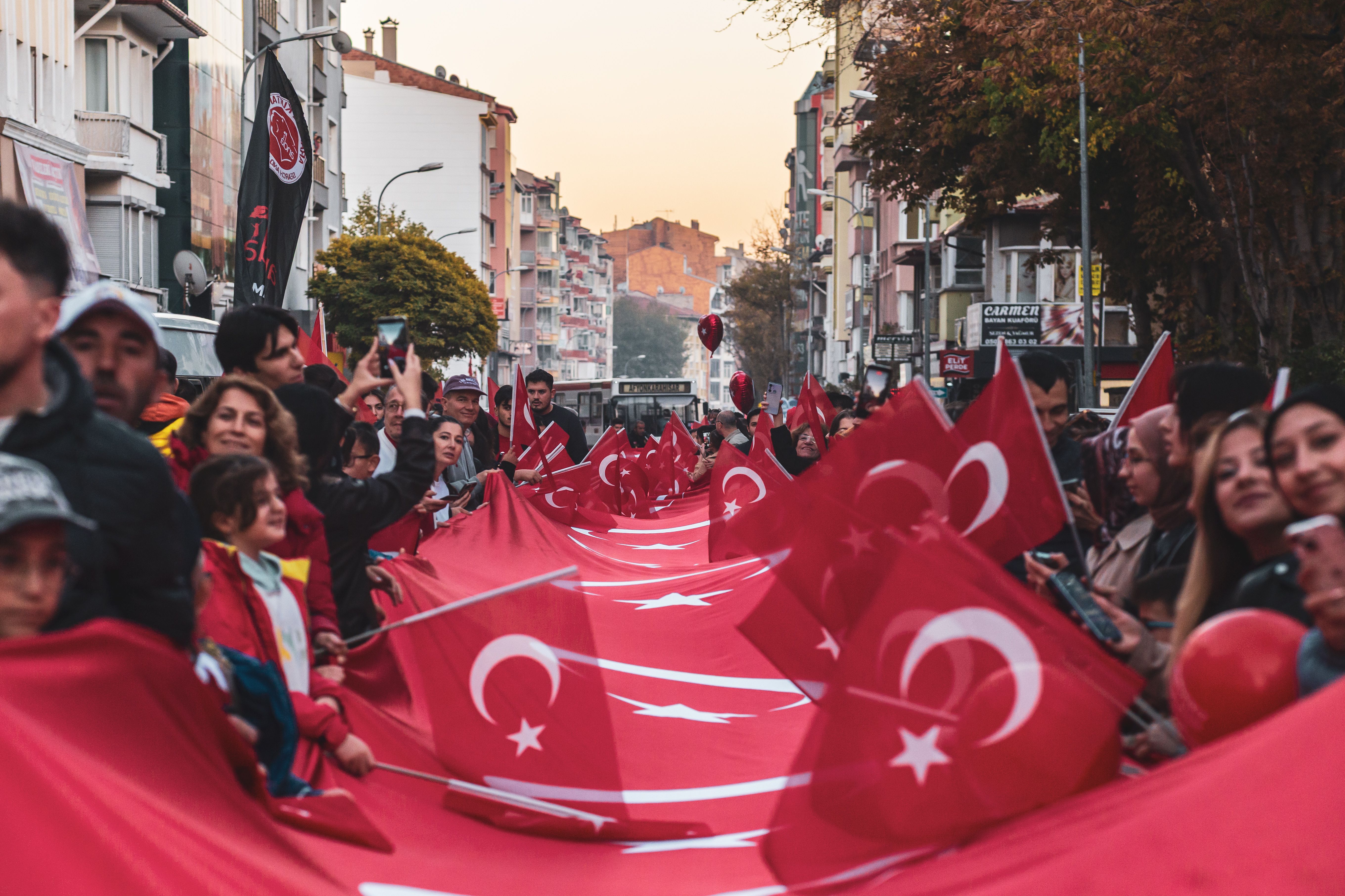 Turkish Flag Celebration in Afyonkarahisar Street Parade · Free Stock Photo