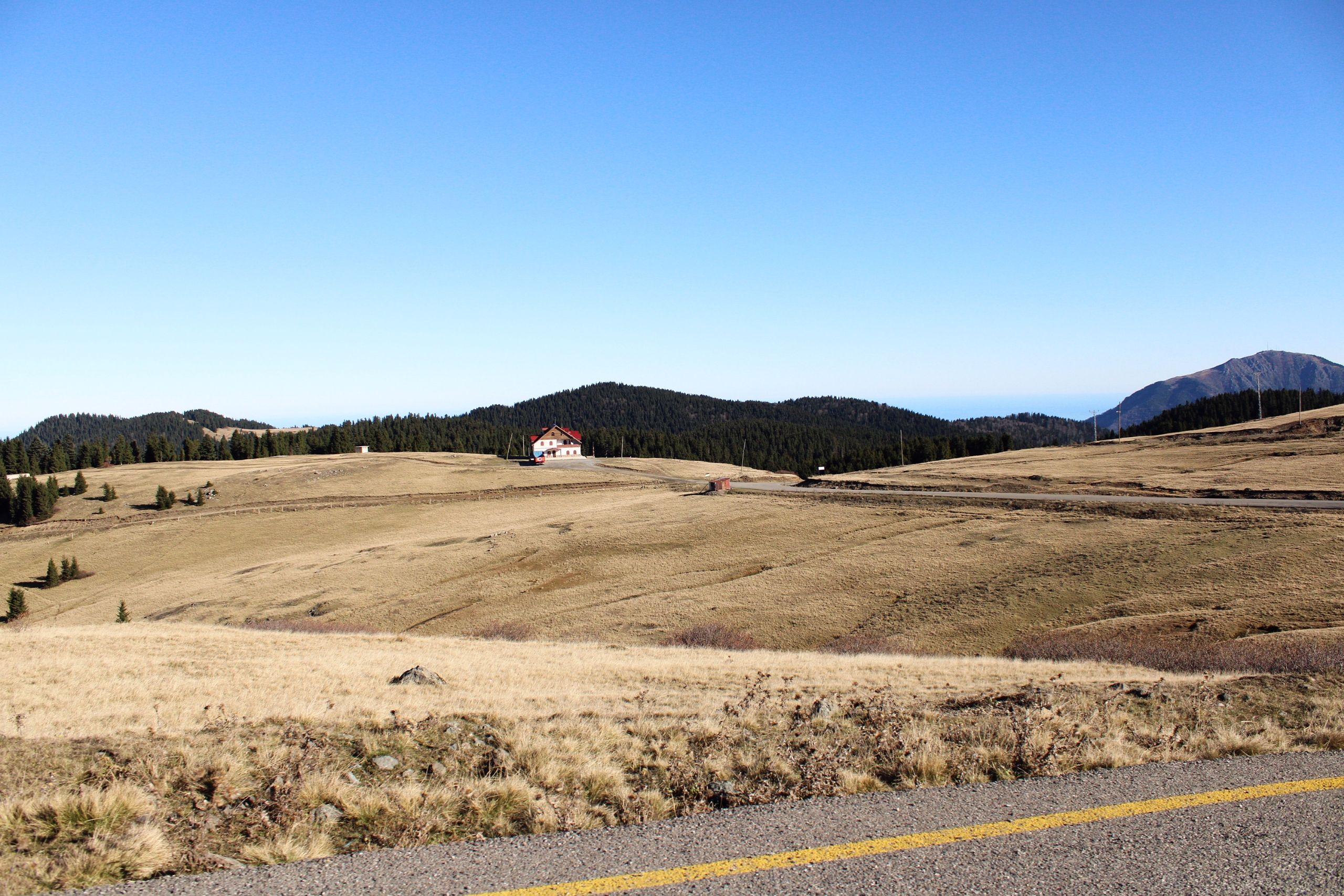 Isolated Farmhouse in Vast Open Landscape · Free Stock Photo