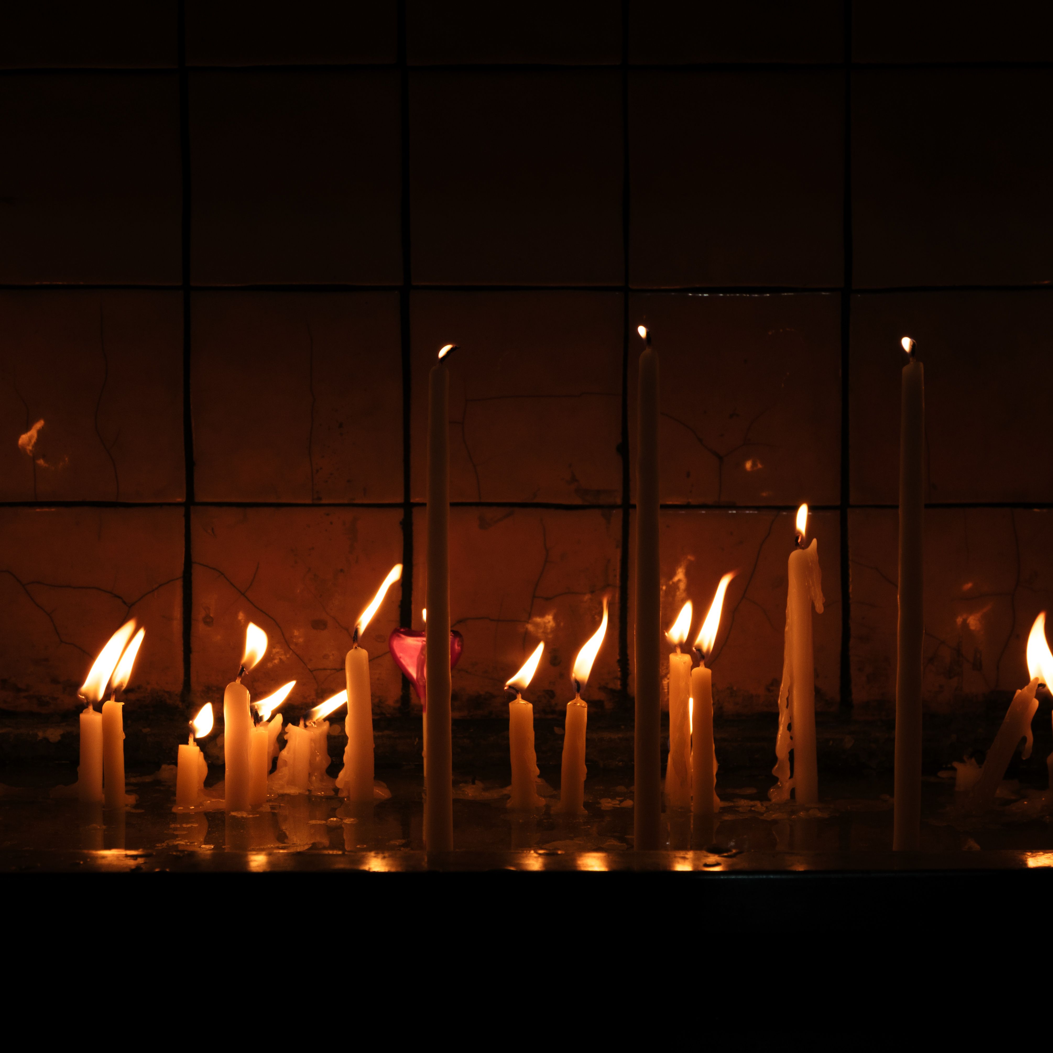 Ambient Candle Light in Istanbul Setting · Free Stock Photo