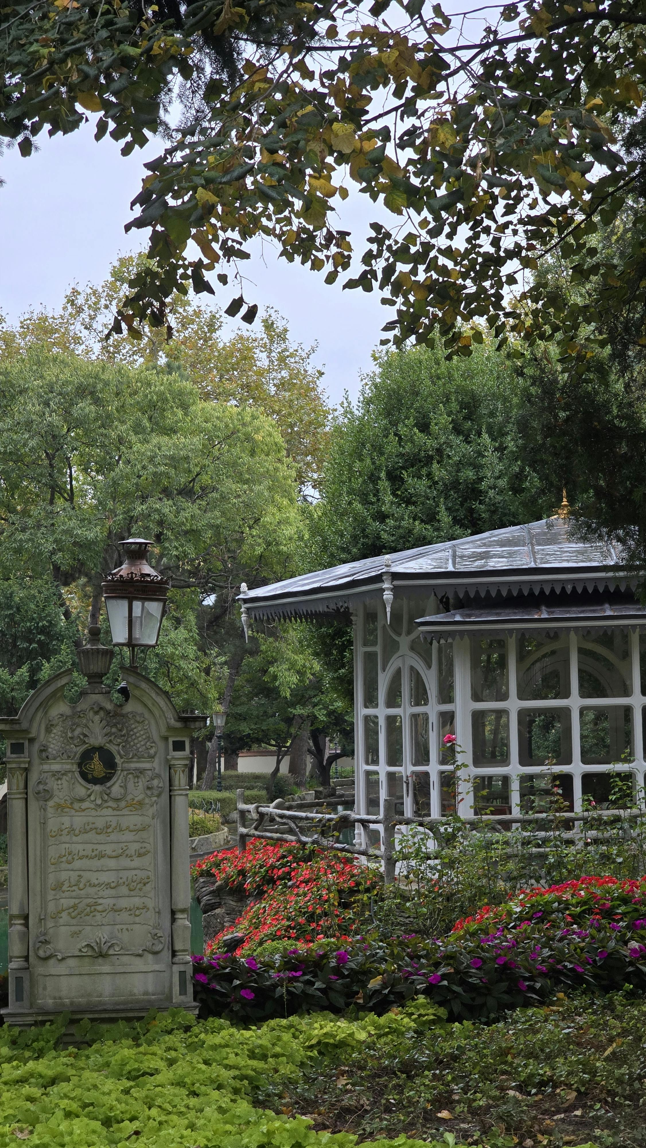 Emily+Bloom磁力 Photos, Download The BEST Free Emily+Bloom磁力 Stock Photos ...