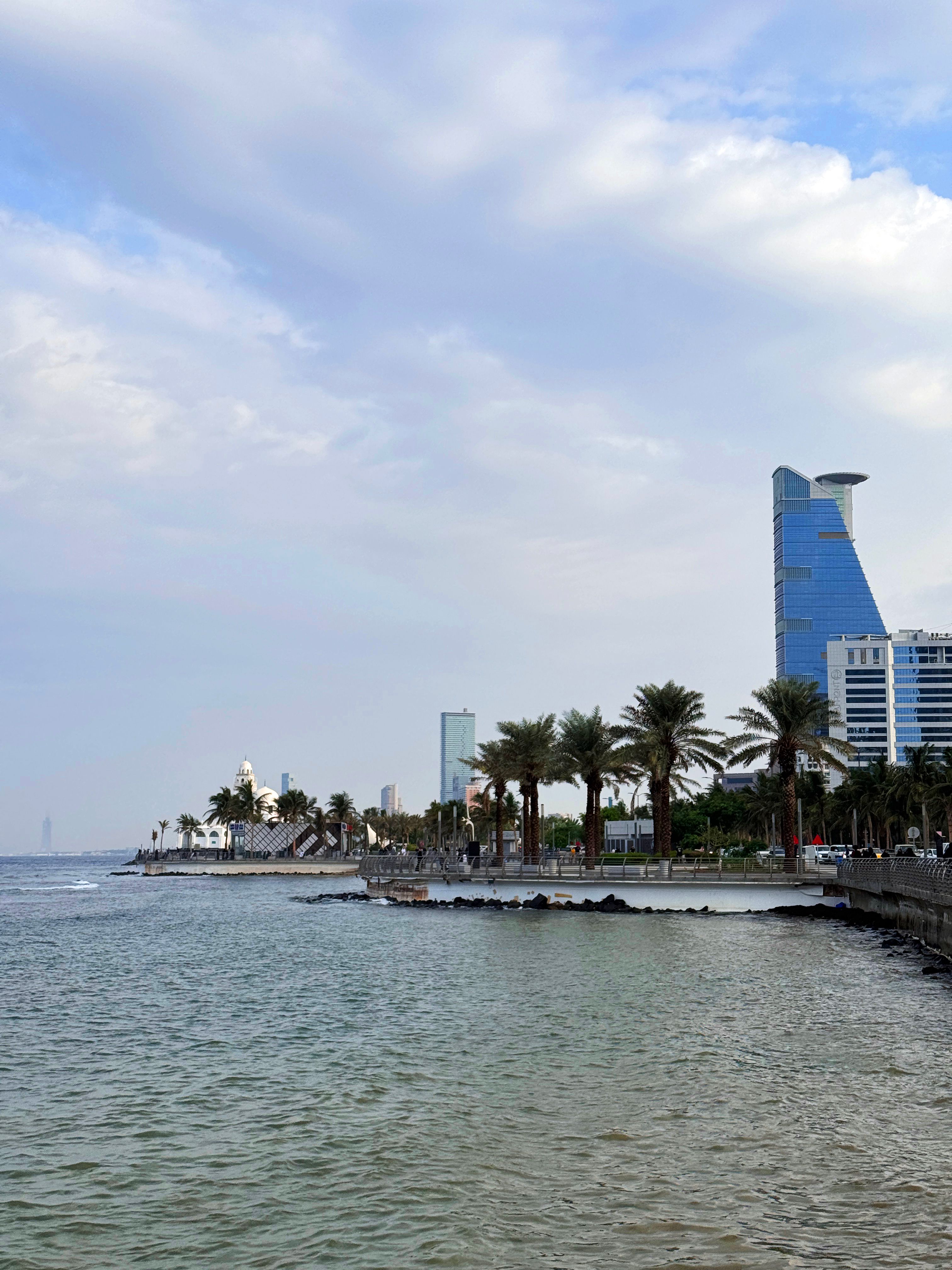 Scenic View of Jeddah Corniche with Skyline · Free Stock Photo