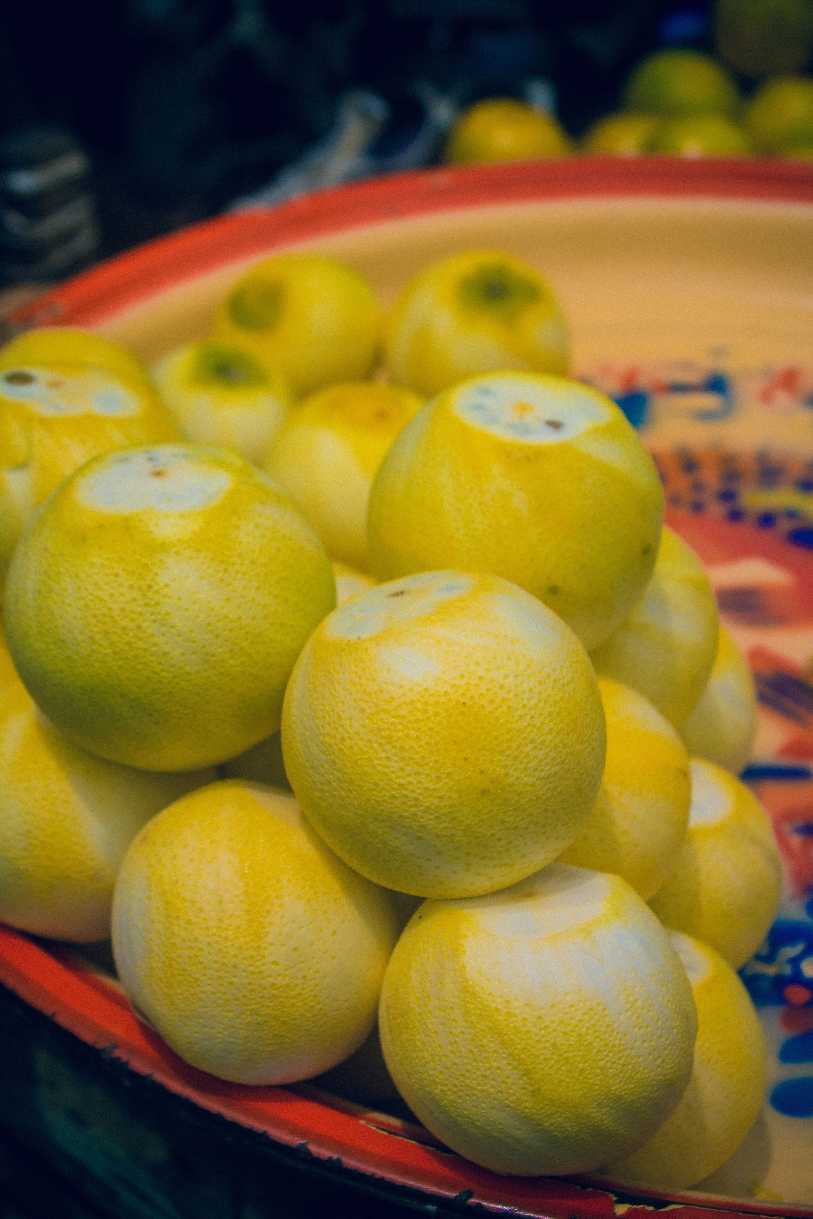 Fresh Yellow Pomelo Citrus Fruits Displayed · Free Stock Photo