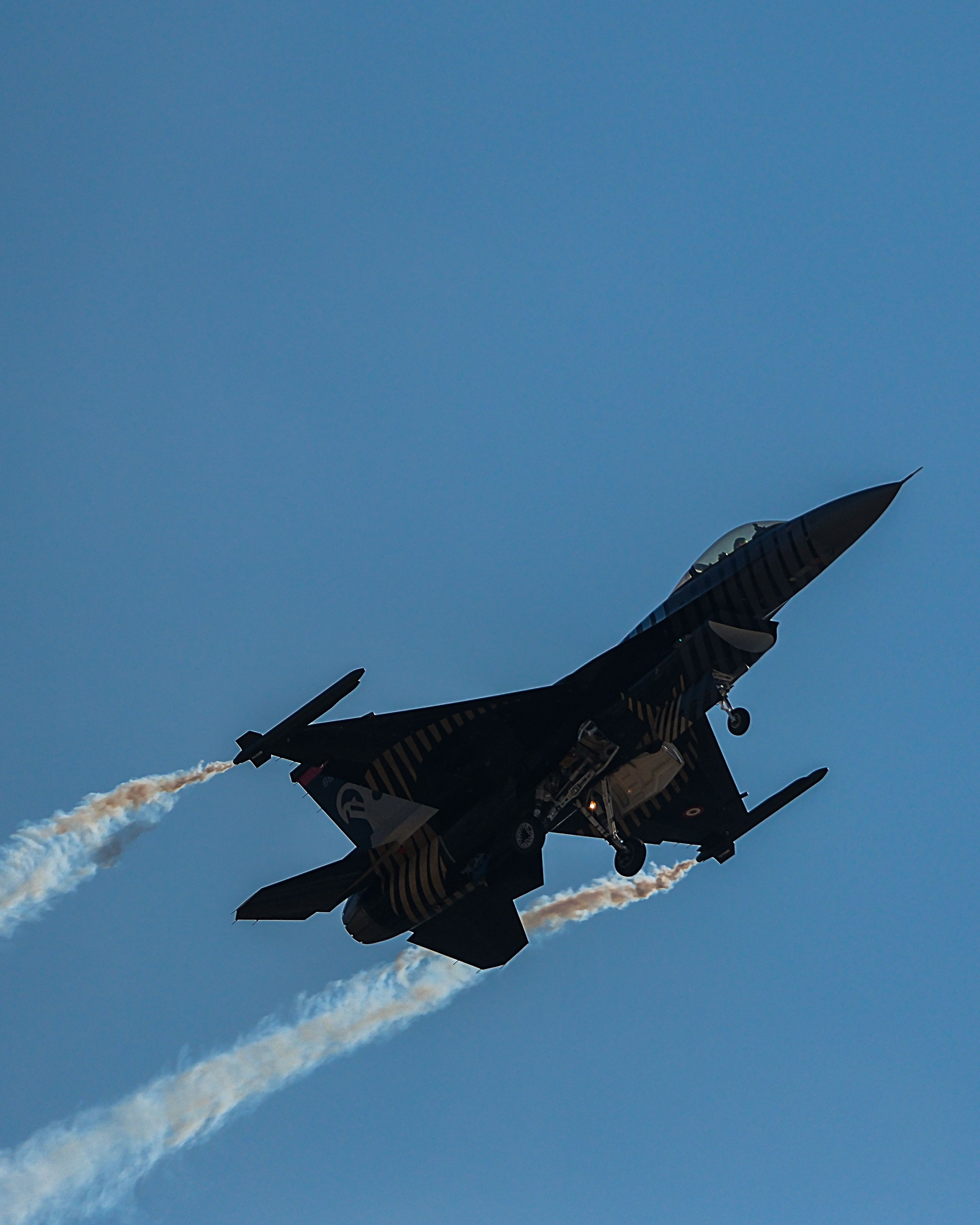 Fighter Jet Performing Aerobatic Maneuvers · Free Stock Photo