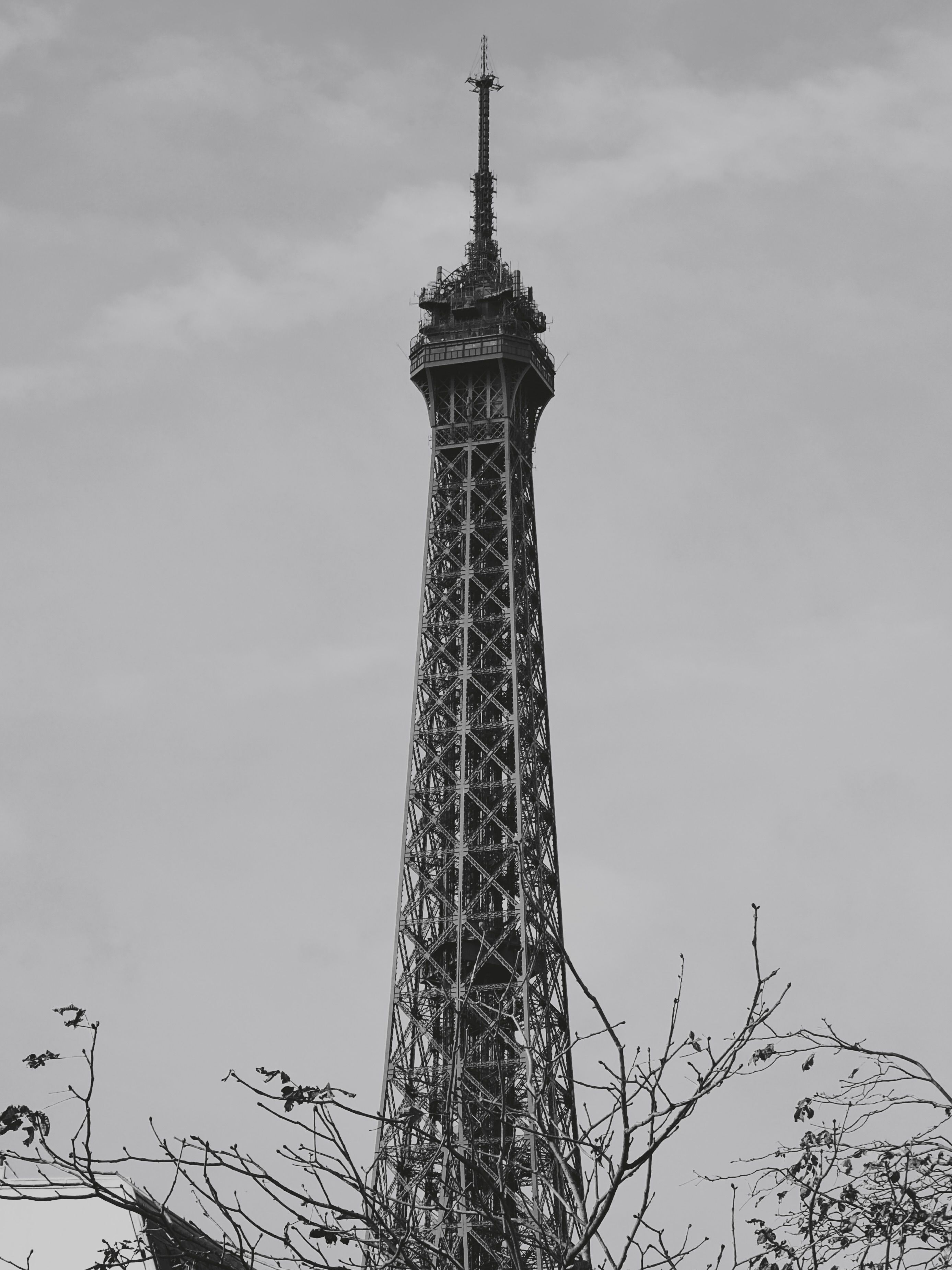 Eiffel Tower in Black and White Perspective · Free Stock Photo