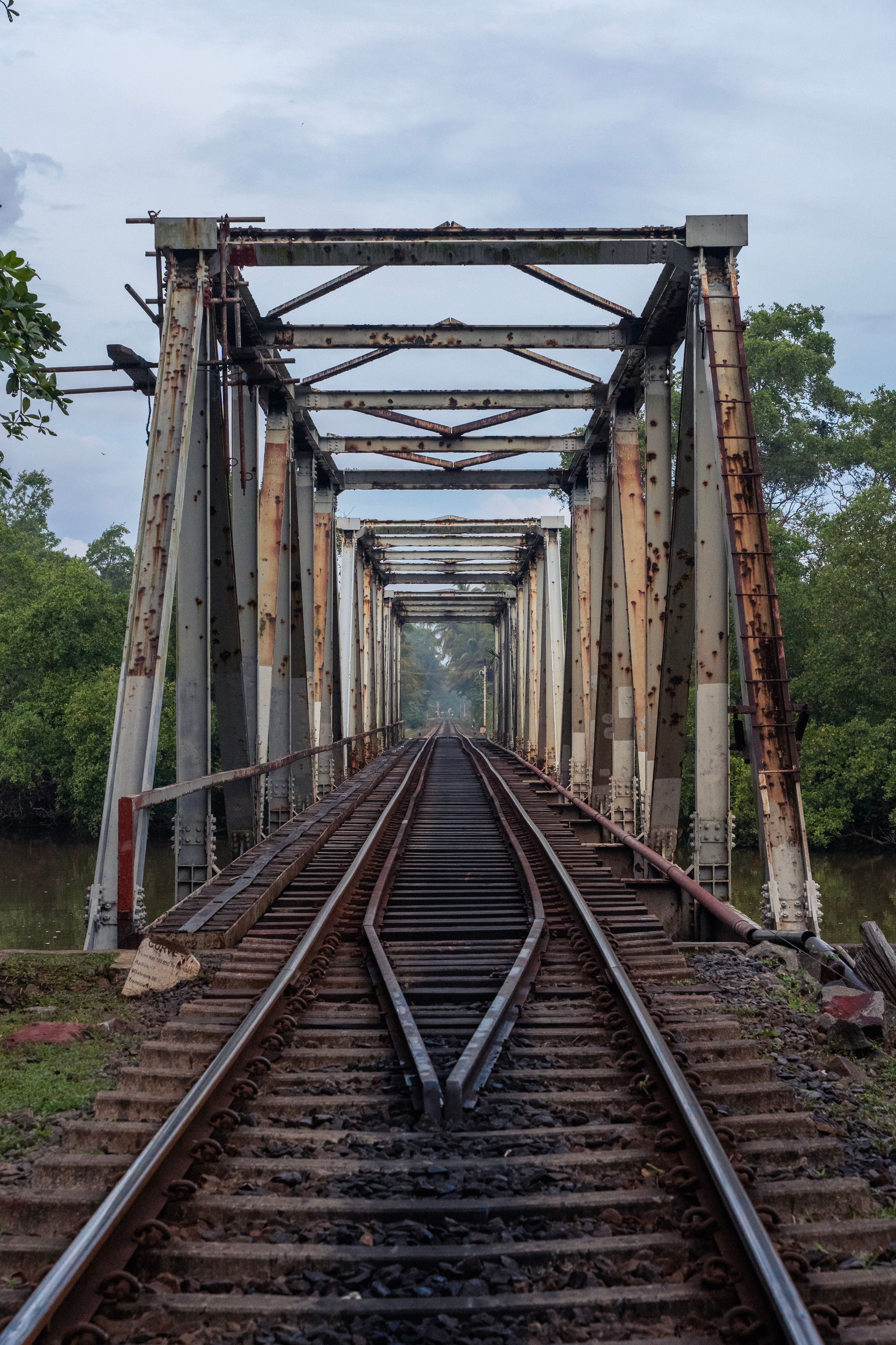 Rustic Railway Bridge with Steel Trusses · Free Stock Photo